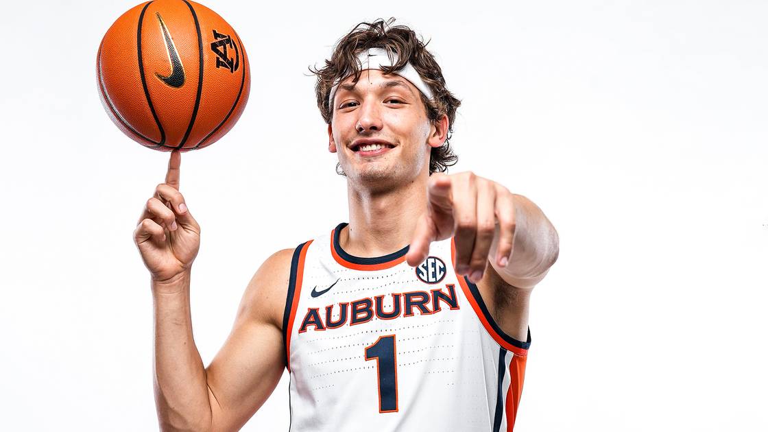 Troy transfer Thomas Dowd officially signs with Auburn - Auburn Tigers ...