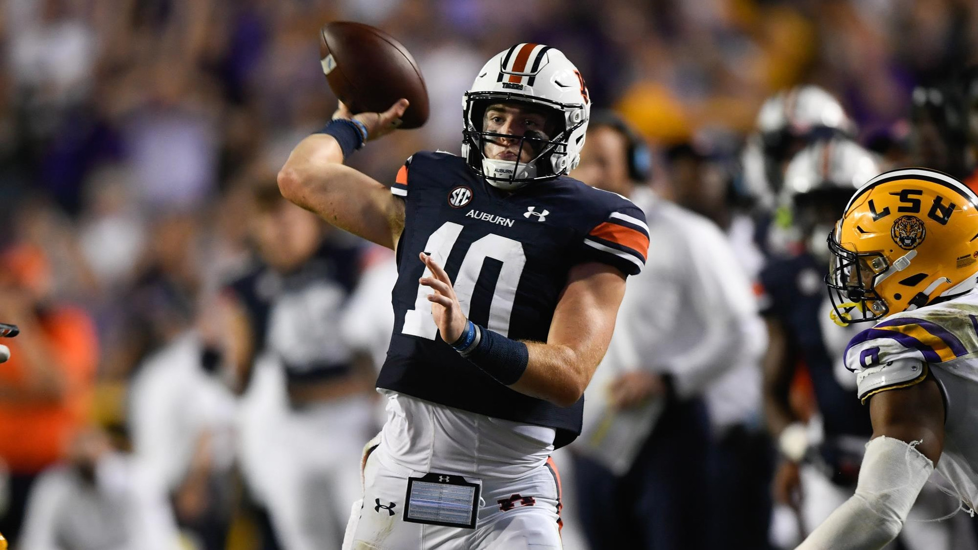 ‘A winner and a fighter’: Bo Nix responds with gritty performance ...