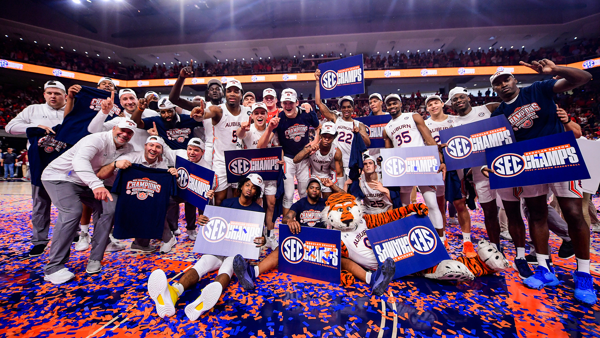Tigers win SEC title outright with 82-71 win over South Carolina ...