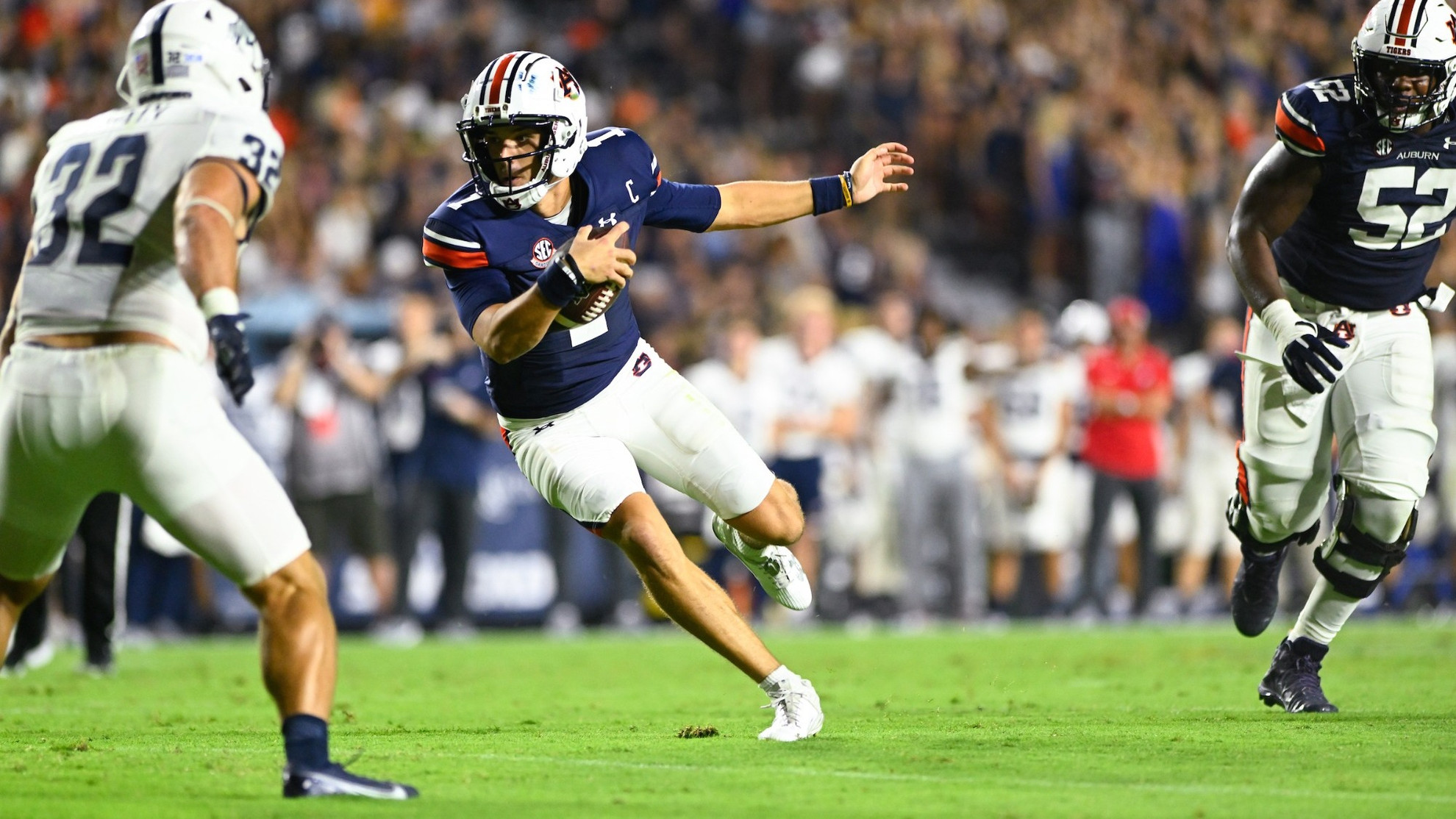 Dual threat: Auburn's Payton Thorne produces 405 yards, 3 TDs - Auburn ...