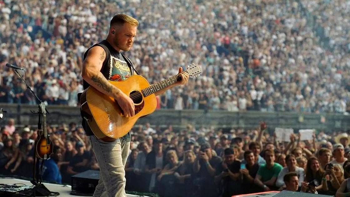 Zach Bryan to Perform at Jordan-Hare Stadium October 10 - Auburn Tigers ...