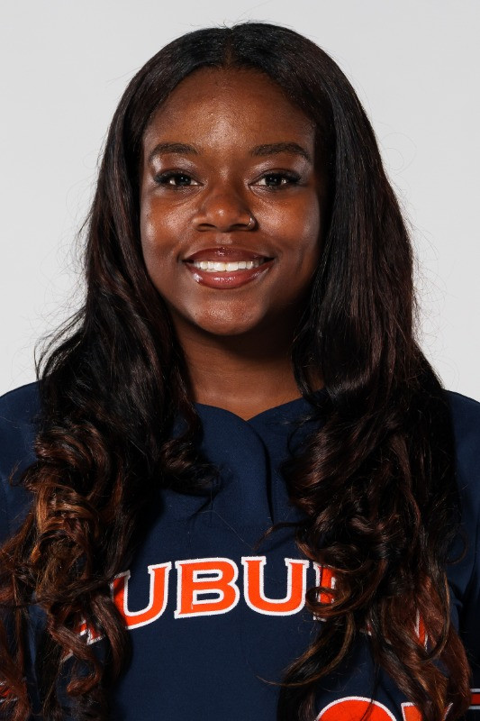 McKaela Walker - Softball 2026 - Auburn Tigers - Official Athletics Website