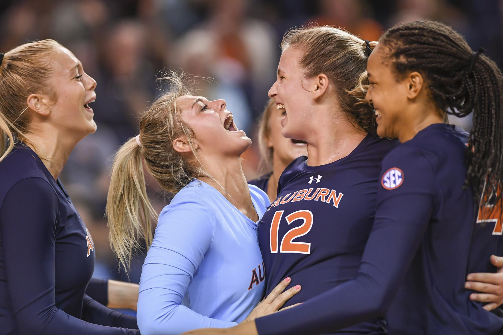 Tigers Sweep Butler to Open Top Dawg Challenge - Auburn Tigers ...