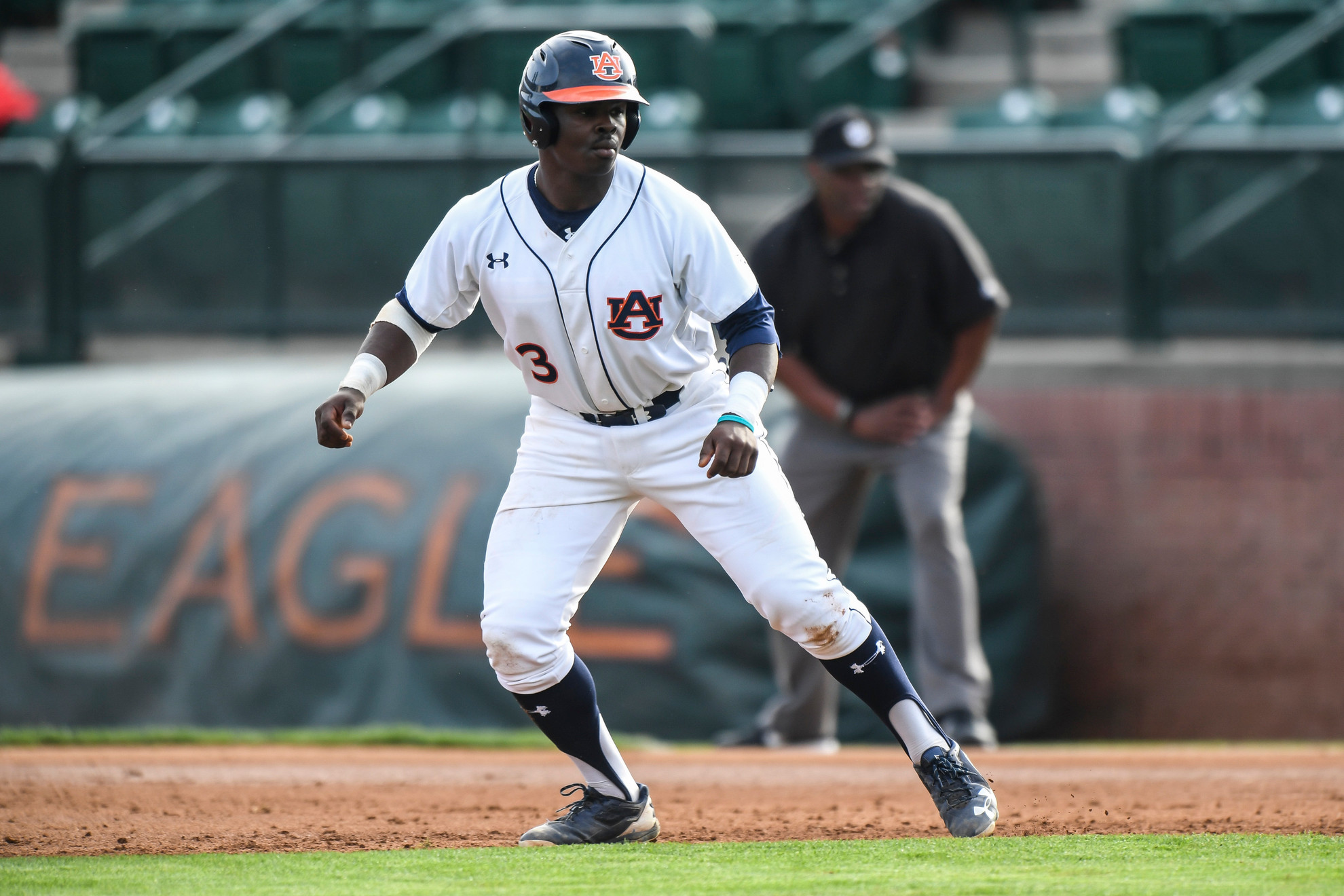 Baseball hosts Lipscomb for three-game set at Plainsman Park - Auburn ...