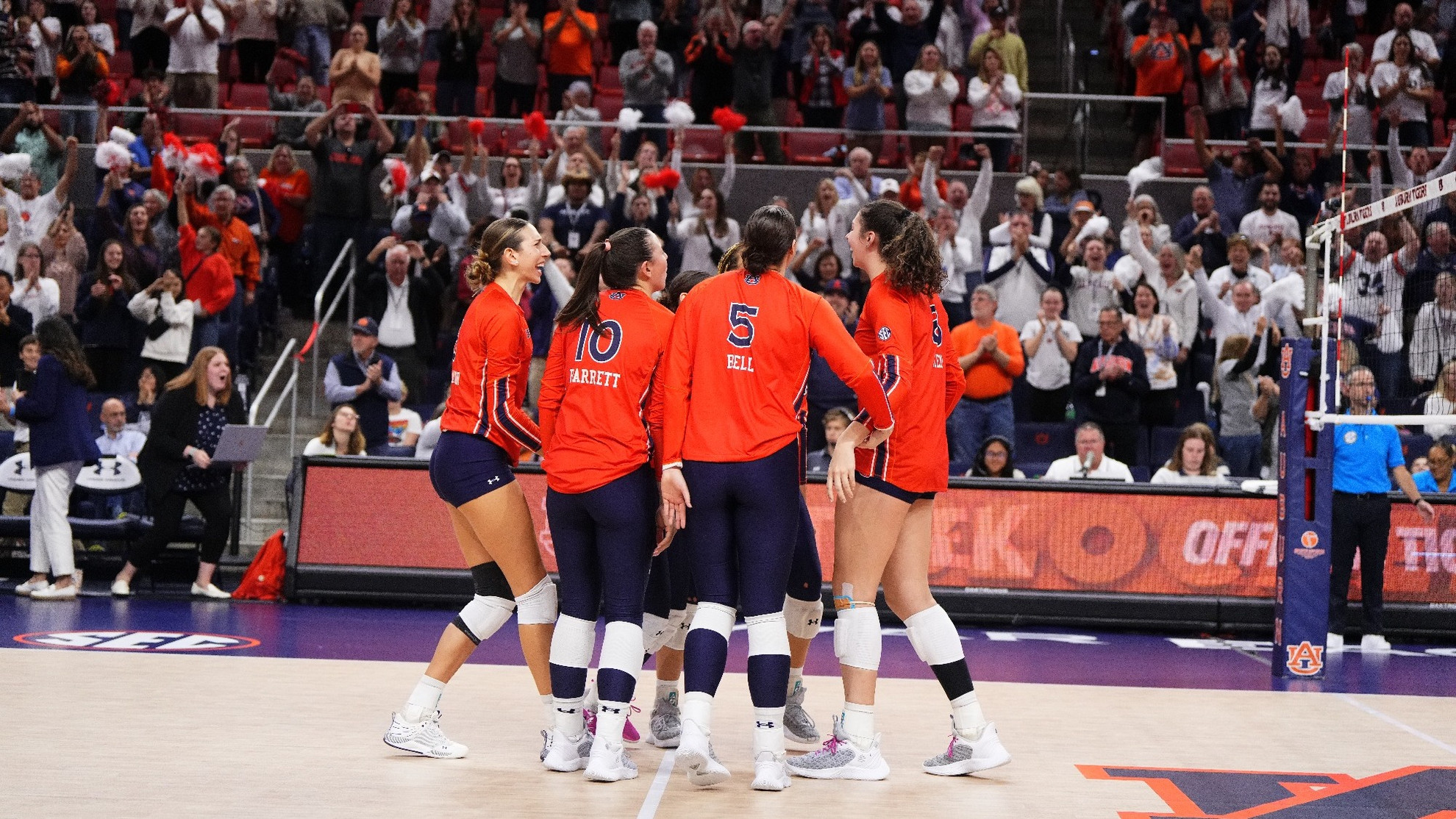 Tigers go toe-to-toe with No. 9 Razorbacks in five-set thriller ...