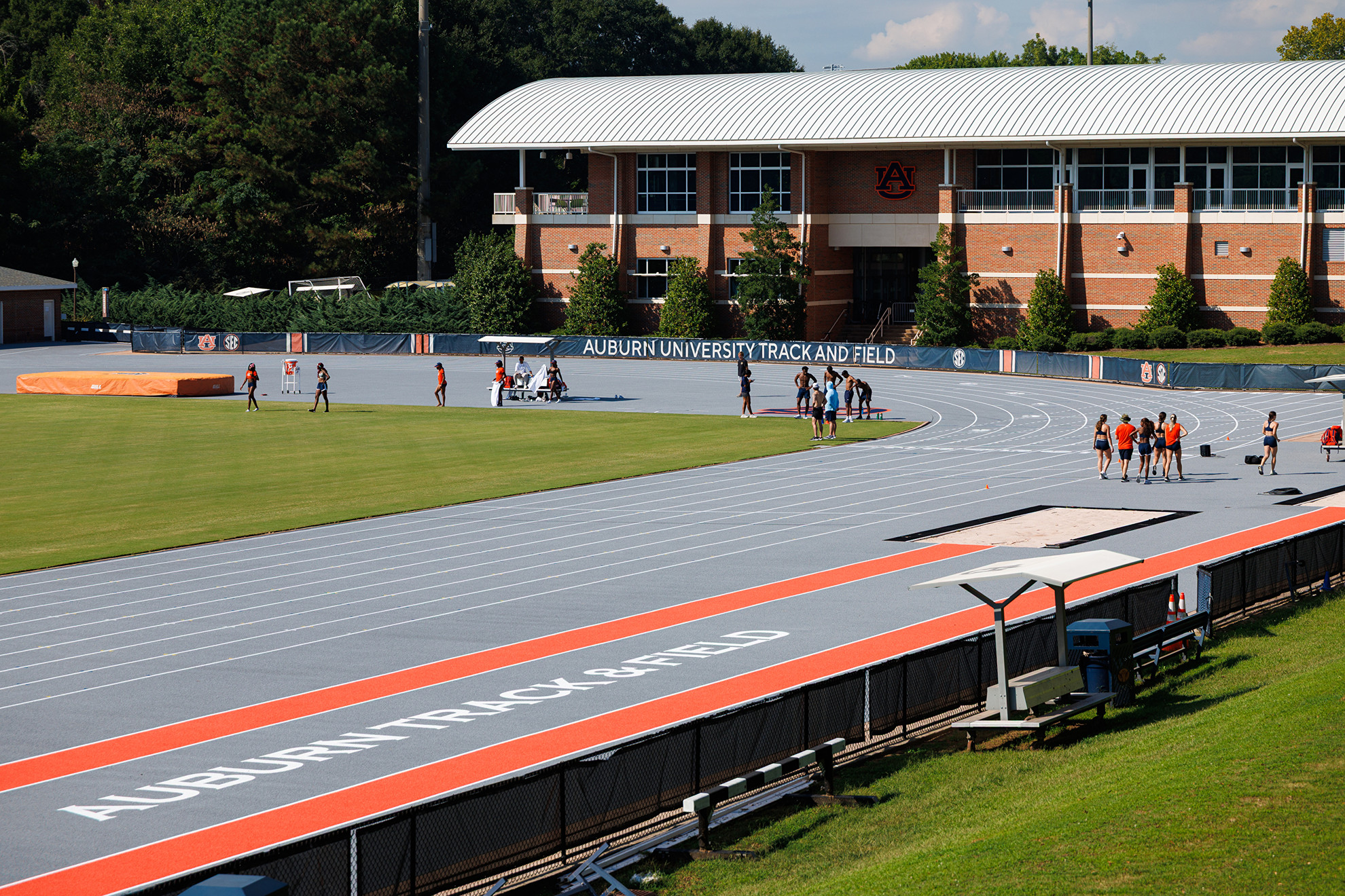 XC/Track 2025-26 - Auburn Tigers - Official Athletics Website