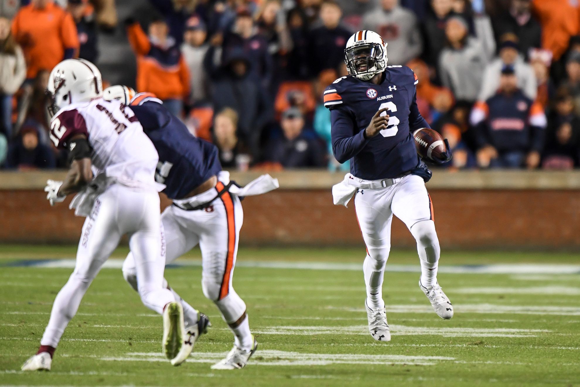 'Great win and momentum' for Auburn's Jeremy Johnson - Auburn Tigers ...