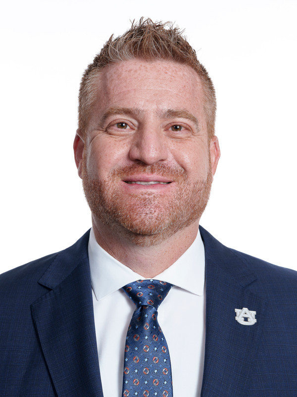 Alex Golesh - Auburn Tigers - Official Athletics Website