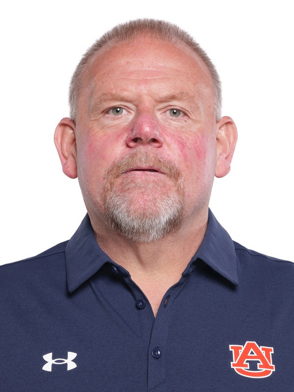 Darren Hiller - Auburn Tigers - Official Athletics Website