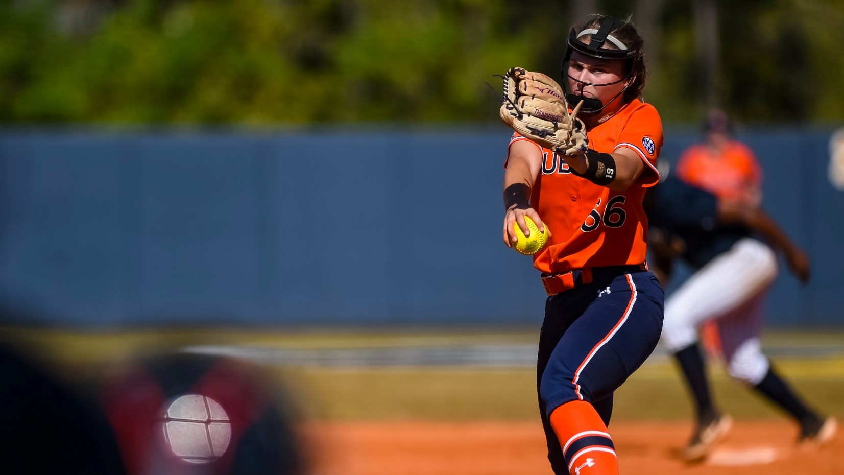 Softball battles AUM in final fall contest - Auburn Tigers - Official ...