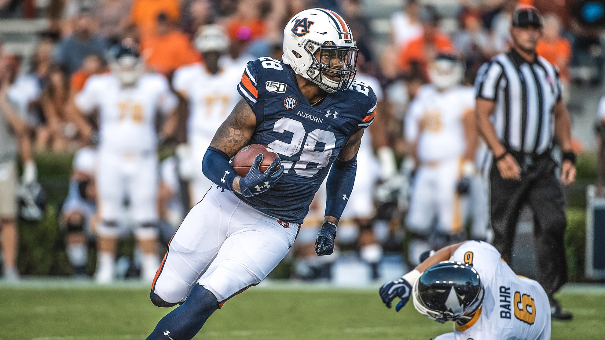 Auburn runs wild in 55-16 Homecoming win - Auburn Tigers - Official ...