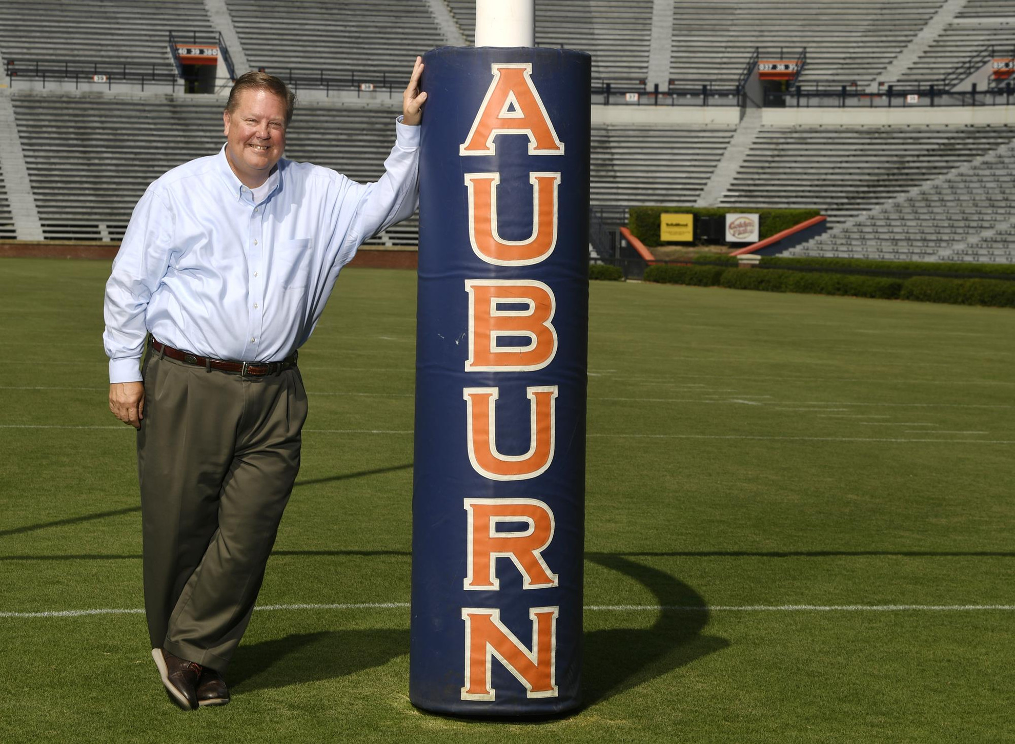 'Thrilled' to be Auburn's new voice, Andy Burcham keeps promise to best ...