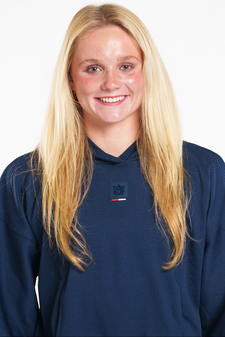 Carly Bixby - Swimming & Diving 2024-25 - Auburn Tigers - Official ...