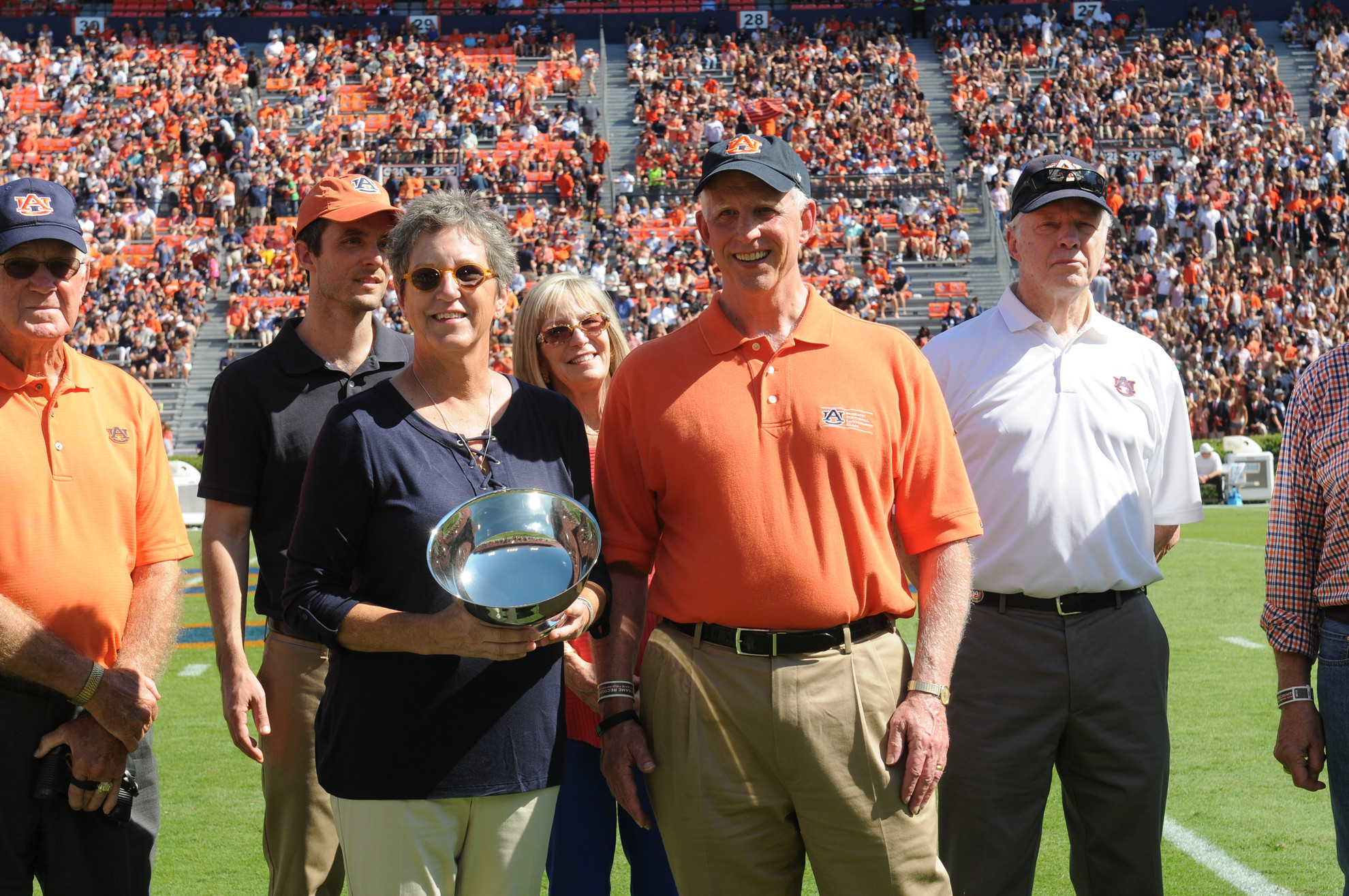 'Thrilled and humbled' - Dick Ingwersen wins Walter Gilbert Award ...