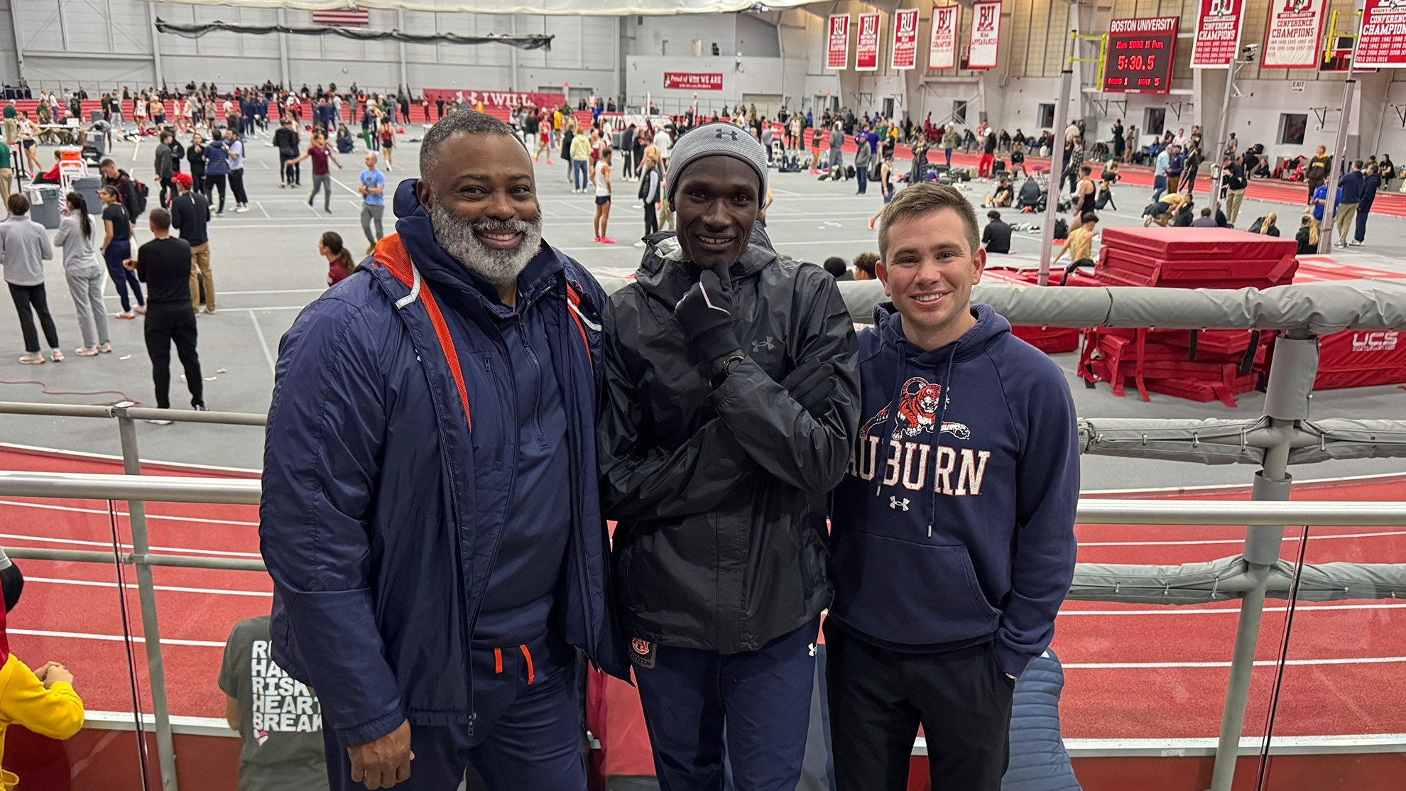 Chebii and Jepchirchir break records at Sharon Colyear-Danville Season ...