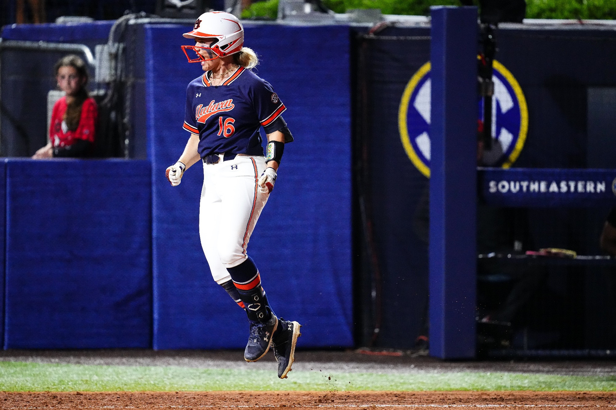Auburn softball readies for UCF, Tallahassee Regional - Auburn Tigers ...