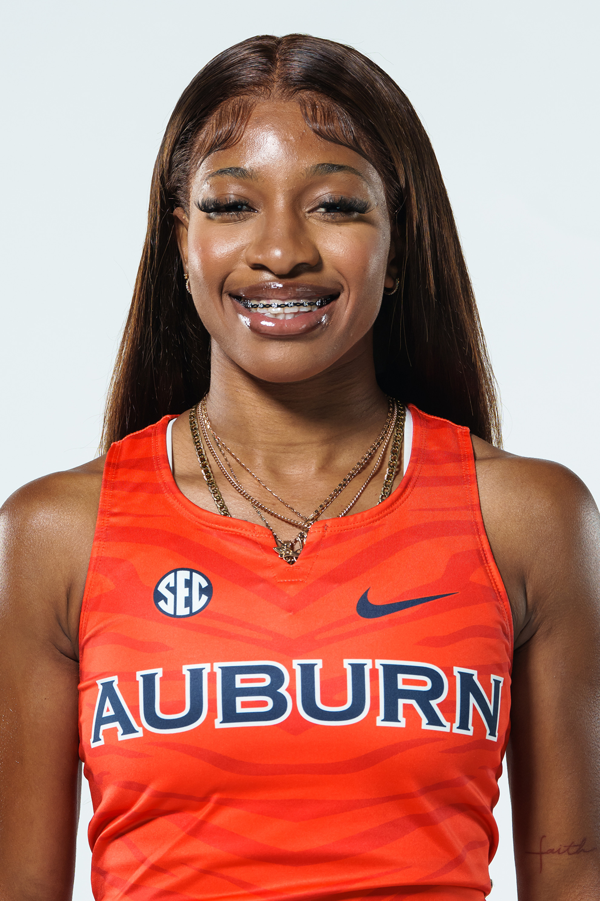 Cassidra Thompson - XC/Track 2025-26 - Auburn Tigers - Official ...