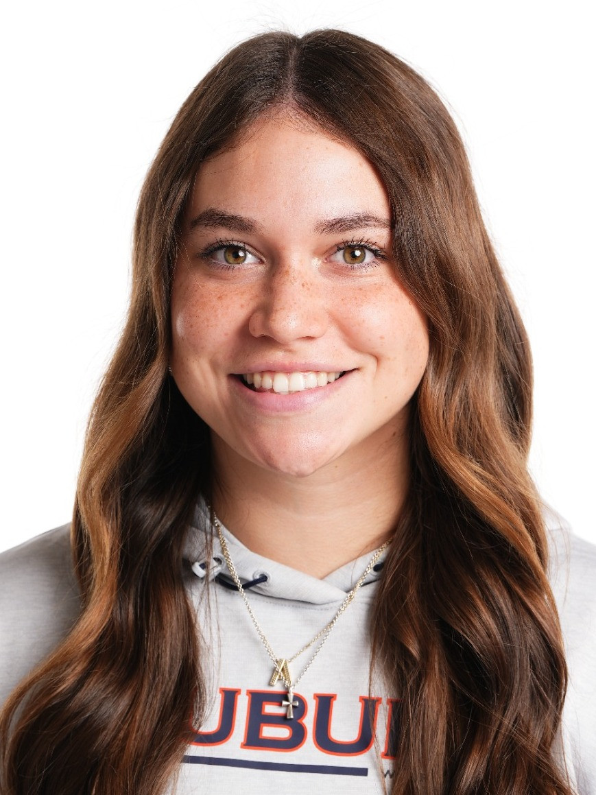 Alyssa Quinones-Mixon - XC/Track 2022-23 - Auburn Tigers - Official ...