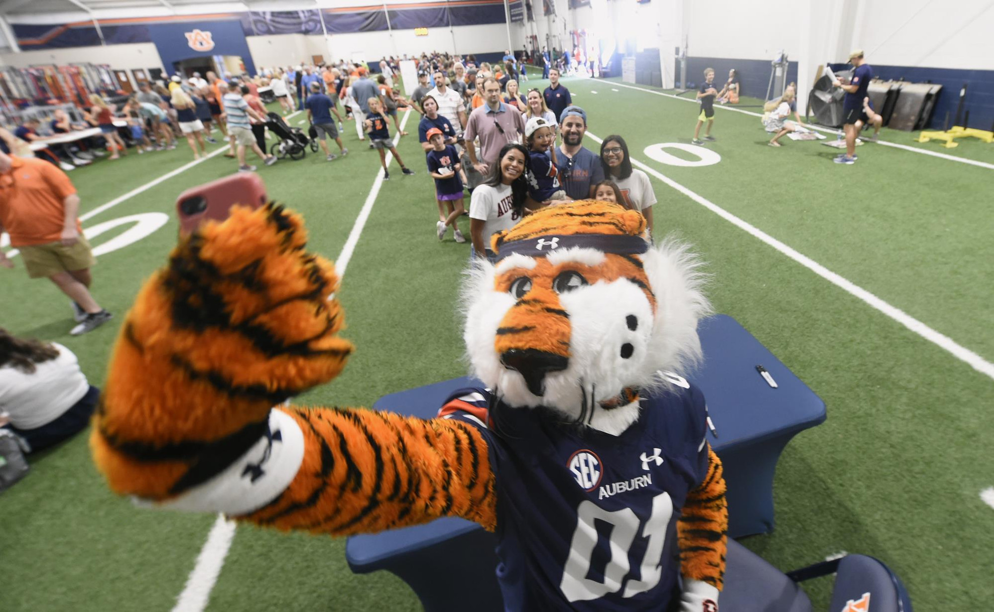 Fan Day presented by Golden Flake: 'a special time' - Auburn Tigers ...