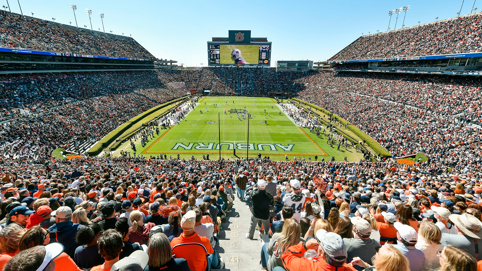 Uniquely Auburn: Gameday at Jordan-Hare Stadium - Auburn Tigers ...