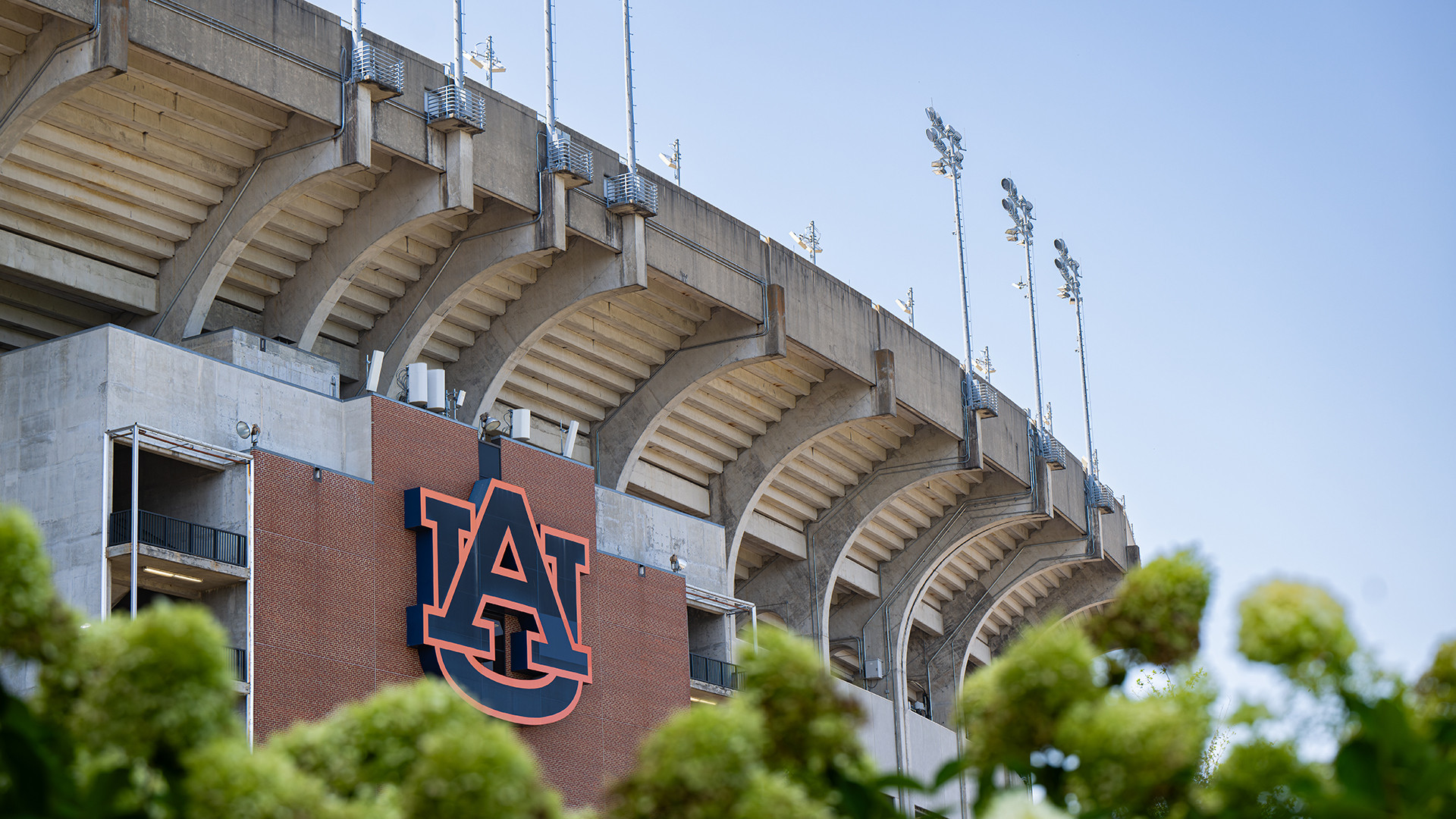 Auburn Announces Football Leadership Change - Auburn Tigers - Official ...