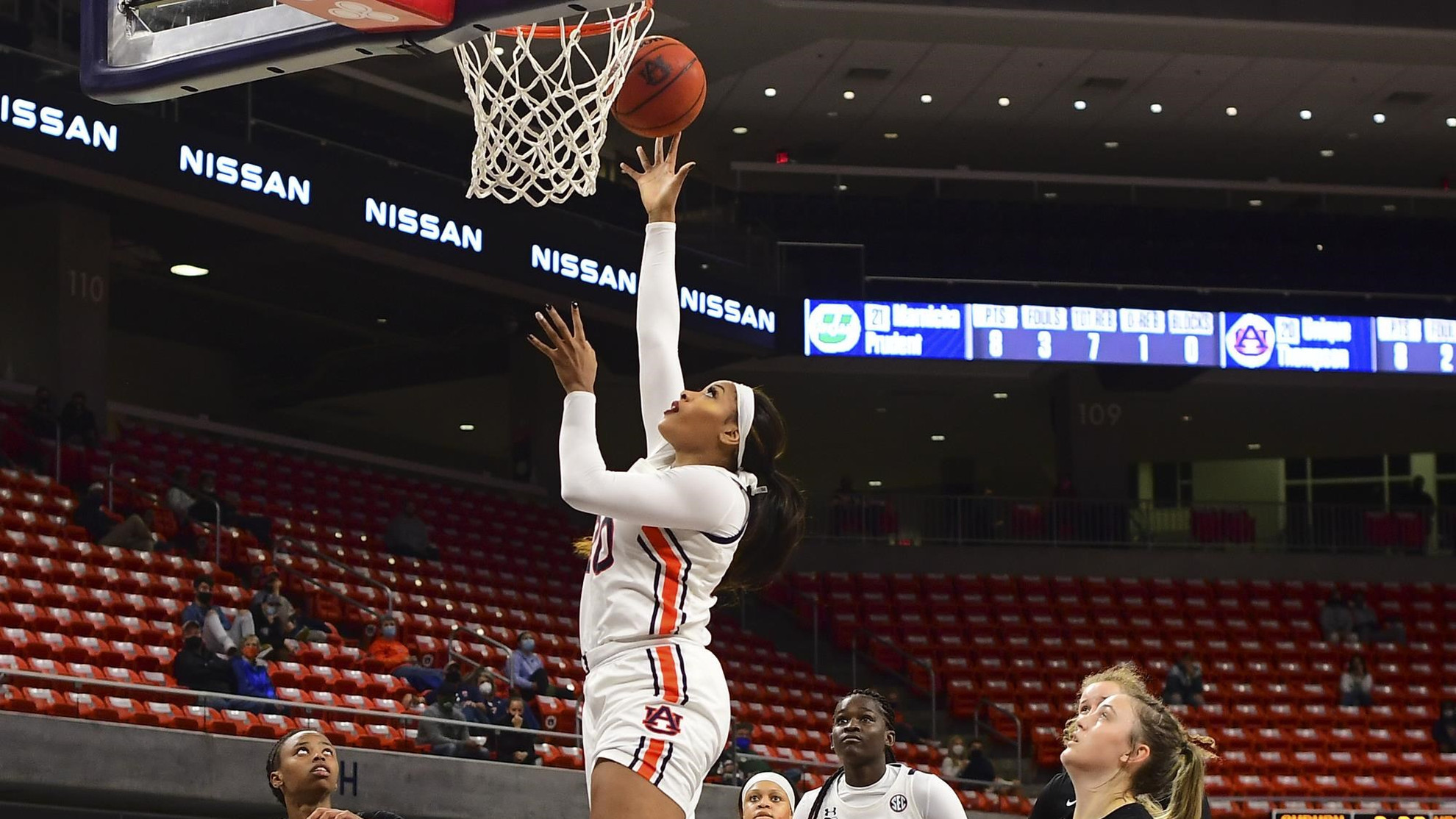 Unique Thompson named to Wooden Award watch list - Auburn Tigers ...