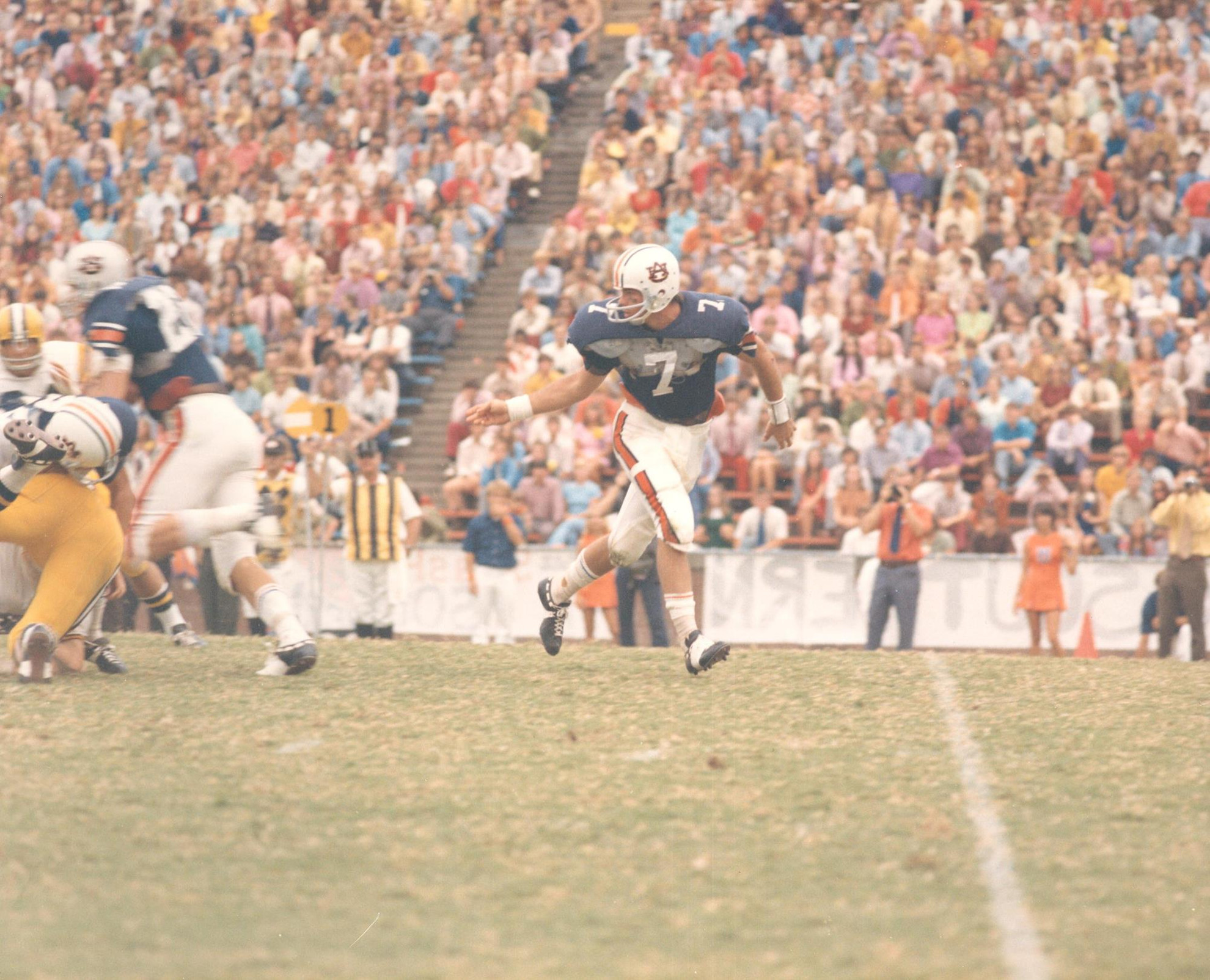 Auburn great Pat Sullivan passes away - Auburn Tigers - Official ...