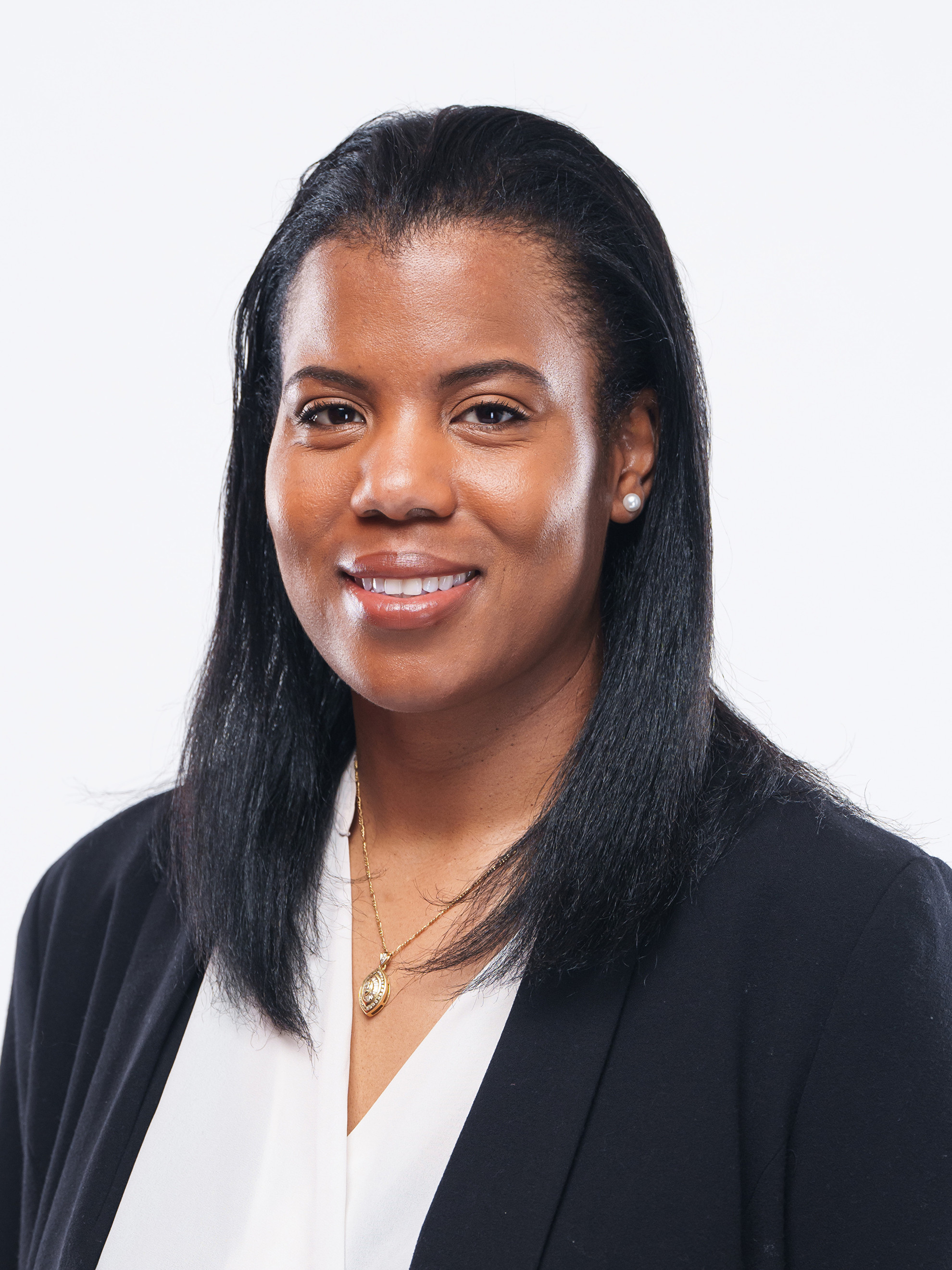 Dr. Regina Johnson - Auburn Tigers - Official Athletics Website
