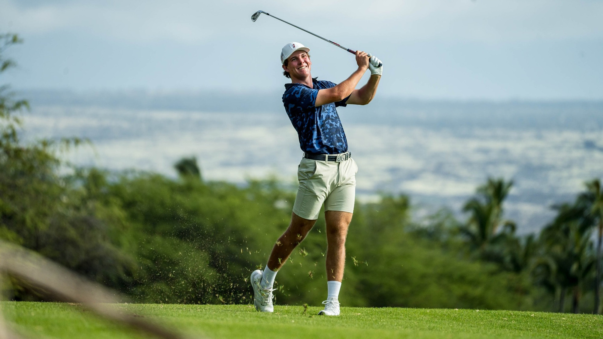 Men's golf in the mix following round one at Amer Ari - Auburn Tigers ...