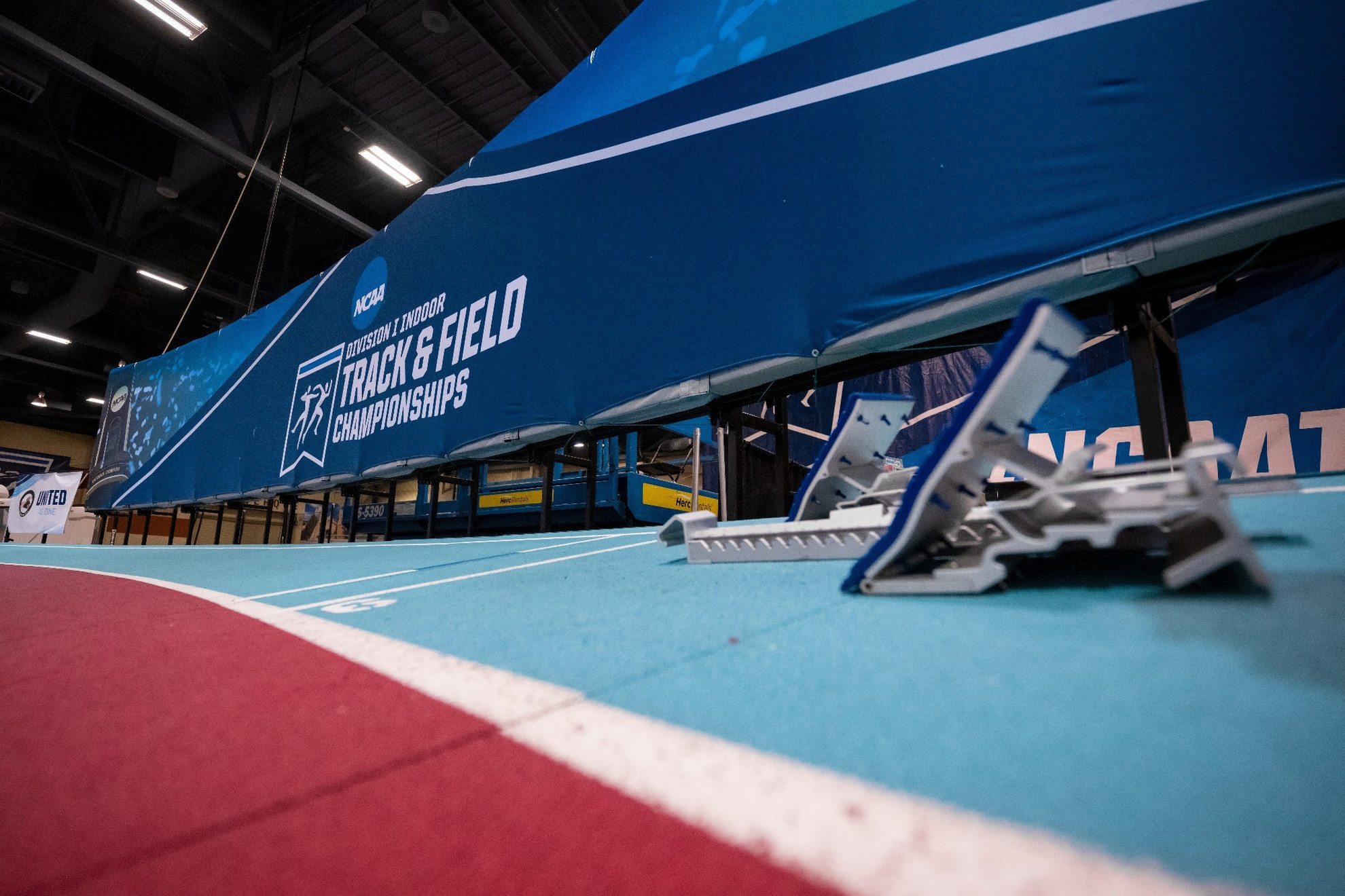 Auburn track and field poised for NCAA Championships - Auburn Tigers ...