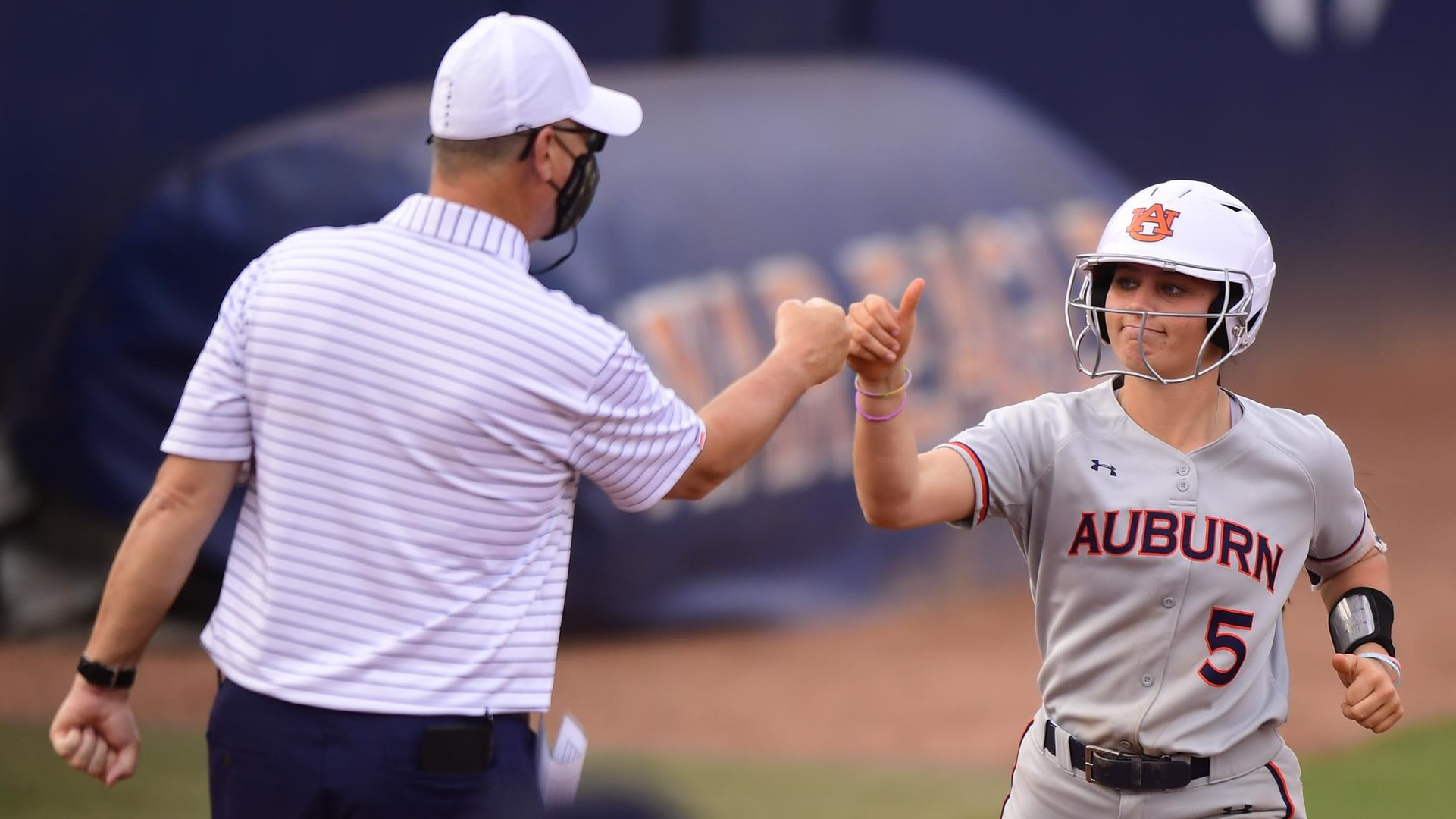 Dean earns 600th career victory as Tigers top Ole Miss, 3-1 - Auburn ...
