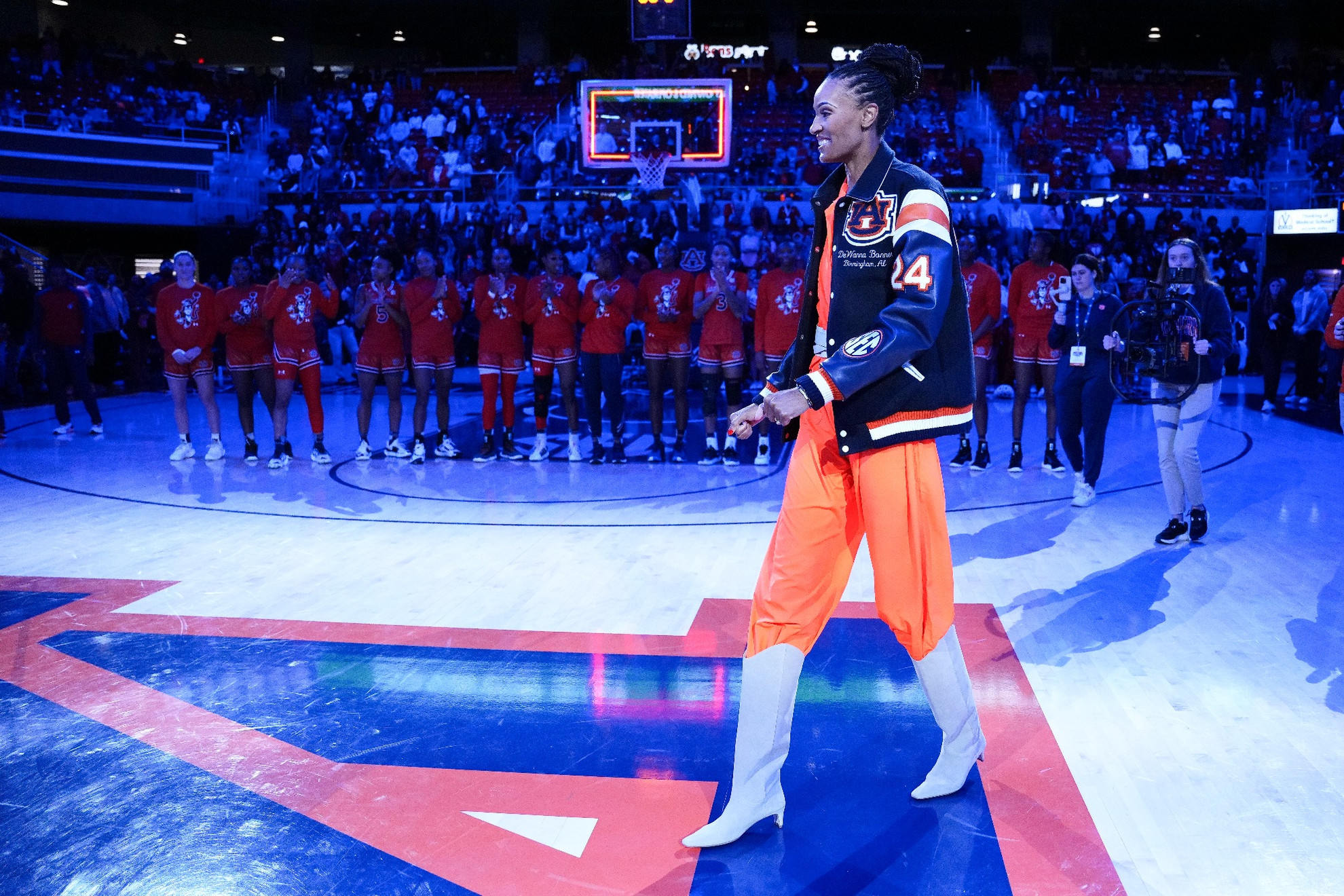 DeWanna Bonner named WNBA All-Star for sixth time - Auburn Tigers ...