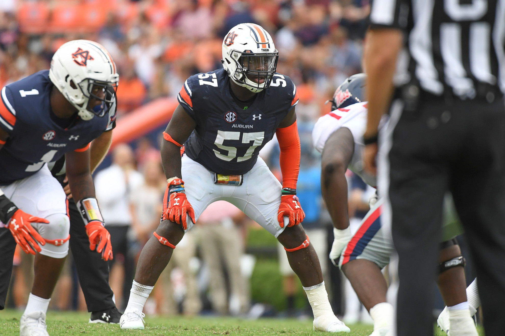 Deshaun Davis makes Butkus Award watch list - Auburn Tigers - Official ...
