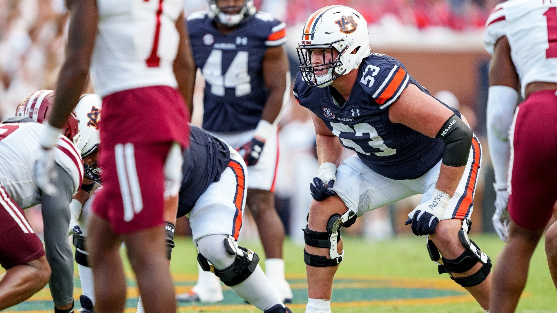Auburn's Gunner Britton named SEC Offensive Lineman of the Week ...