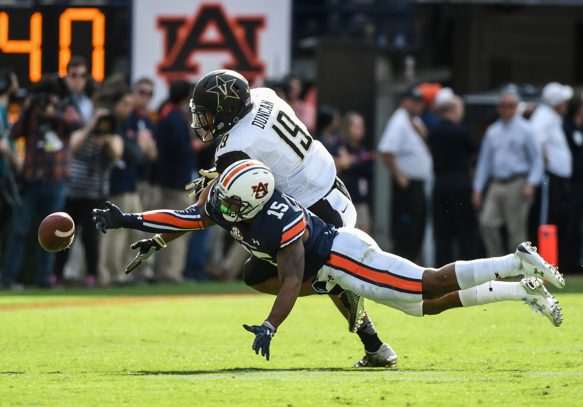 'Big-time player': Auburn's Josh Holsey does it again - Auburn Tigers ...