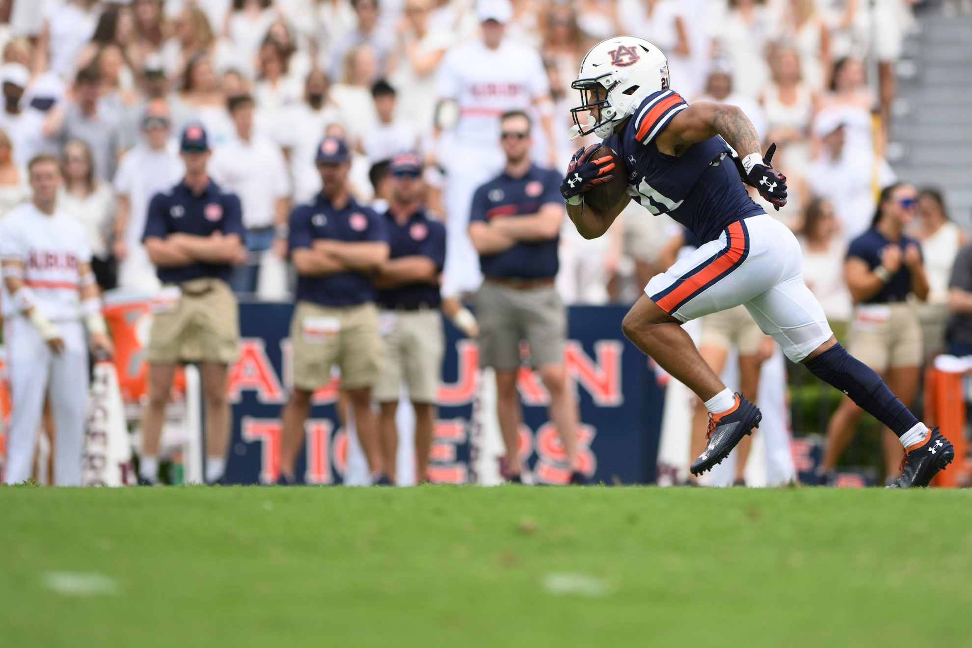 Brian Battie - Football 2024 - Auburn Tigers - Official Athletics Website