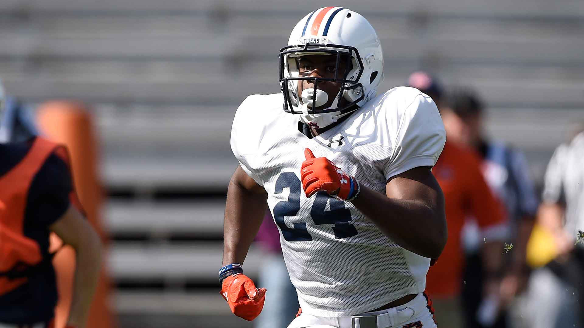 'Prove the doubters wrong': Auburn safety Daniel Thomas - Auburn Tigers ...