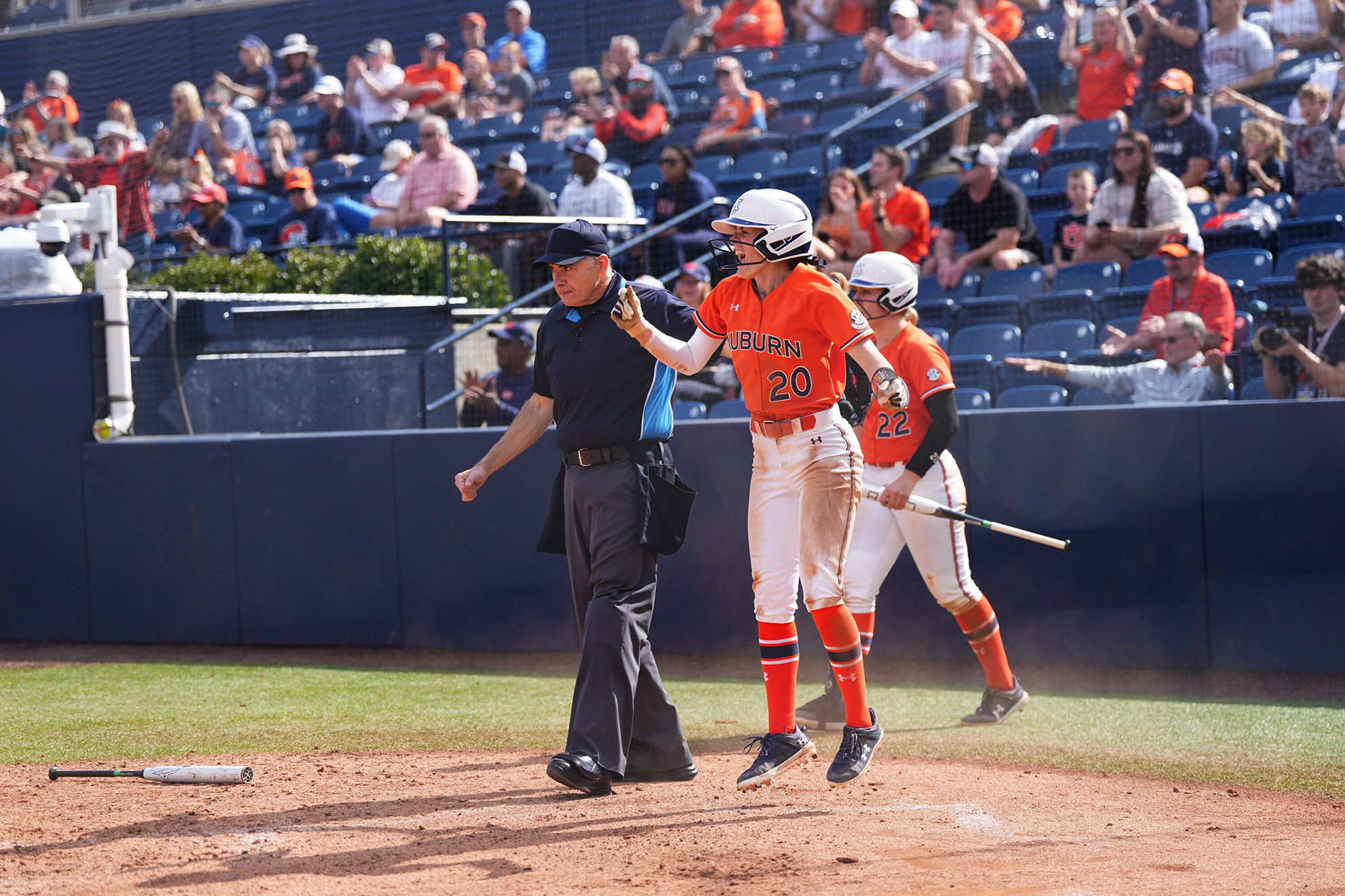 Gritty Tigers muscle out a pair of comeback wins at Tiger Invite ...
