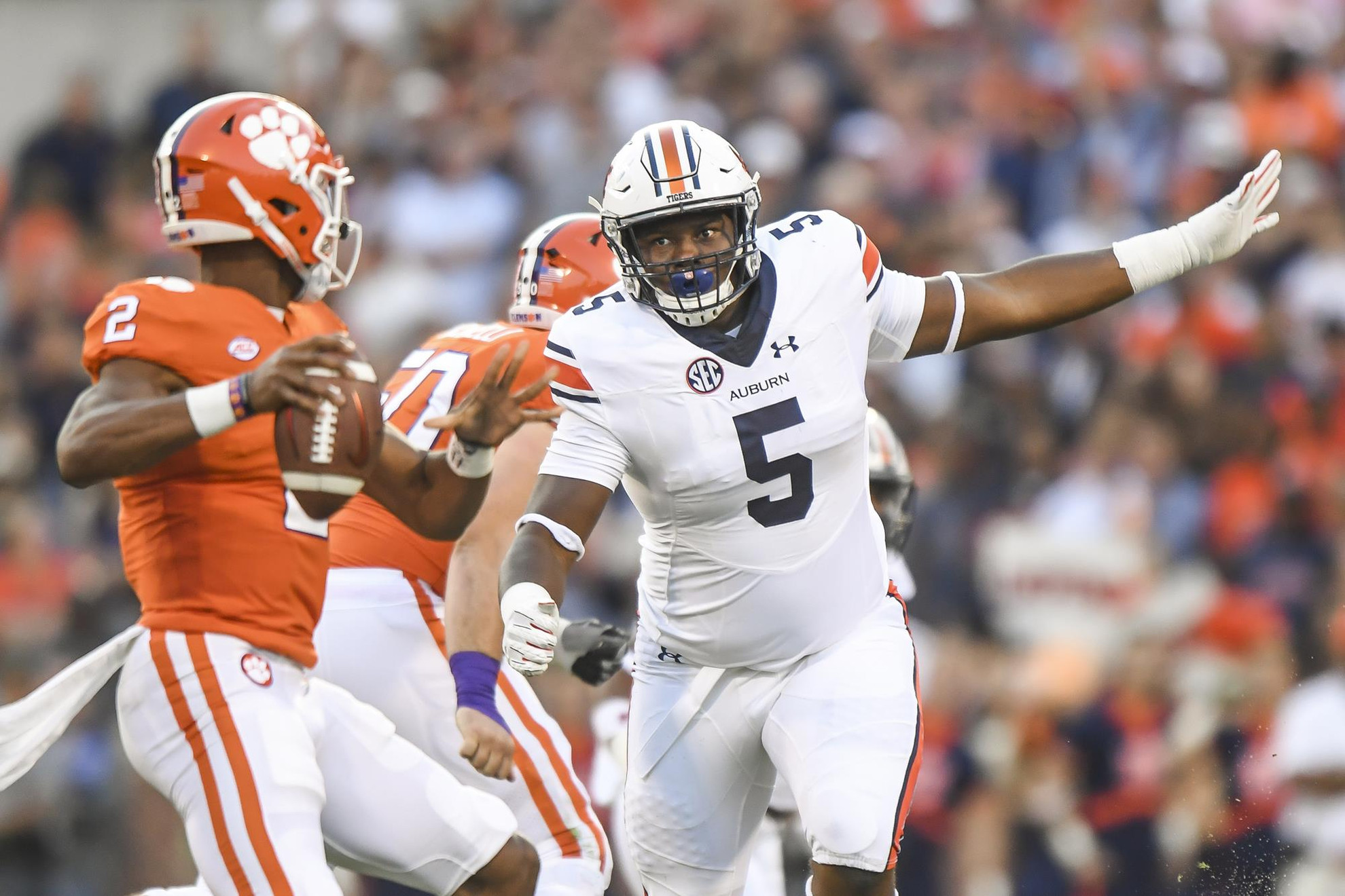 Derrick Brown named to Outland Trophy watch list - Auburn Tigers ...