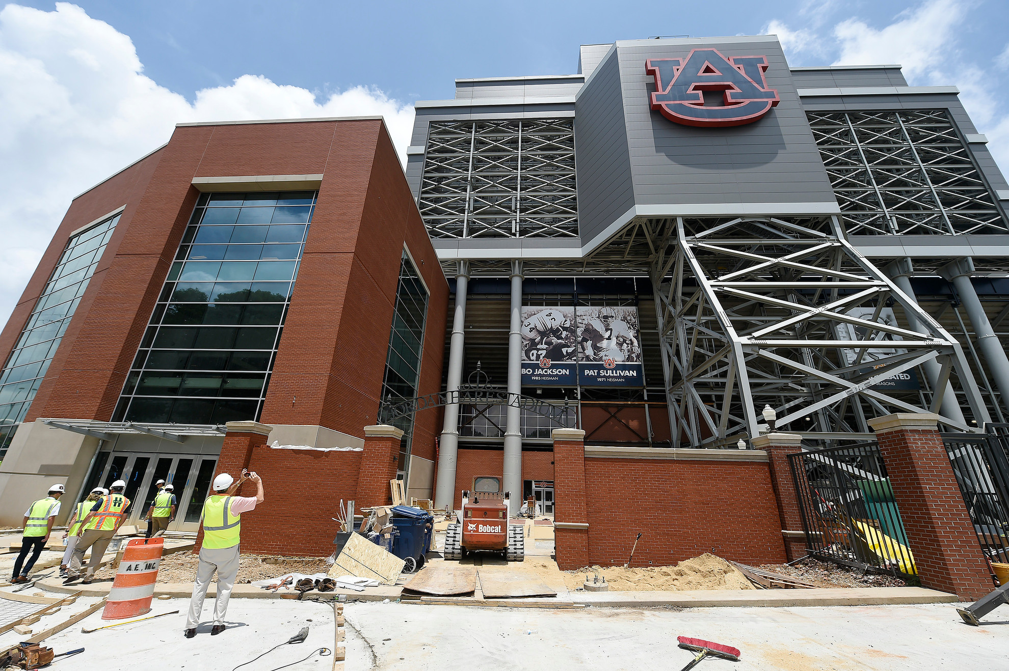 Tiger Walk Club: 'phenomenal space' opening soon at Jordan-Hare Stadium ...