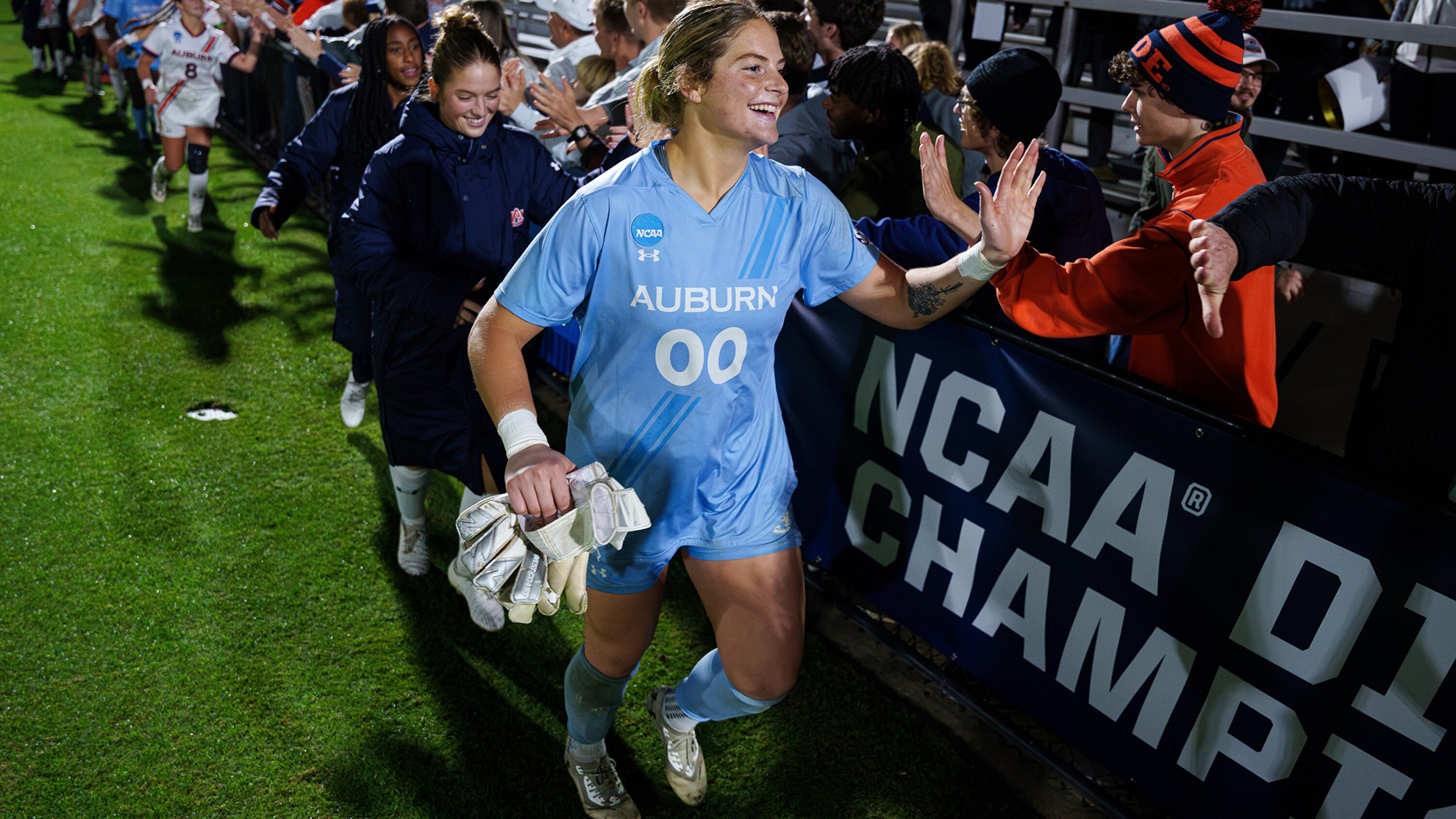 Maddie Prohaska inks professional contract with Seattle Reign - Auburn ...