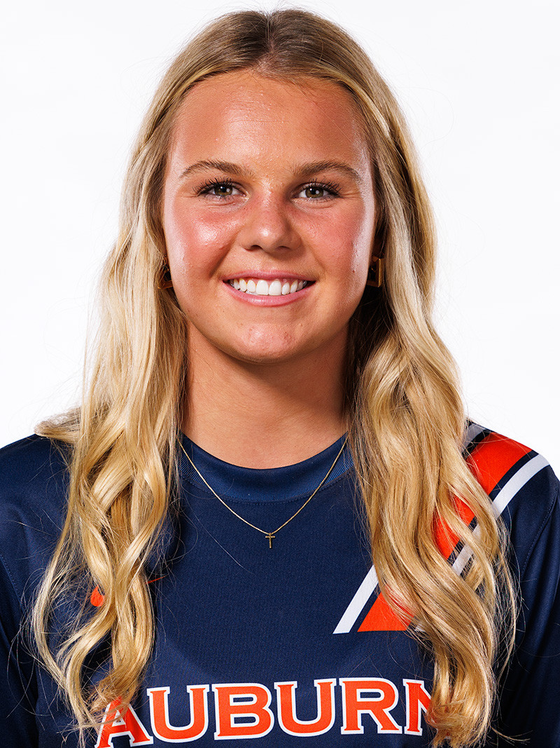Holly Engelking - Soccer 2025 - Auburn Tigers - Official Athletics Website