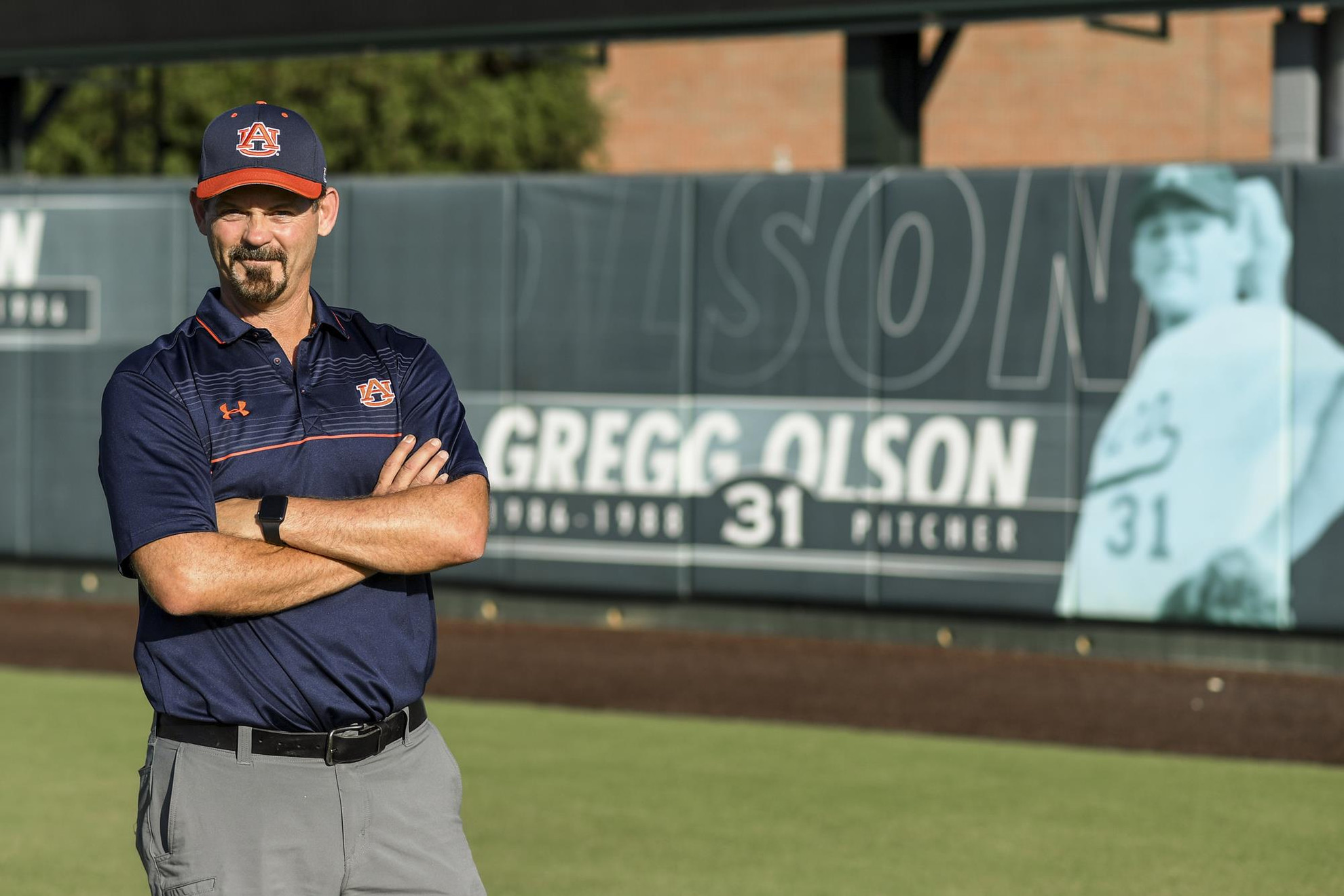 The closer: Baseball legend Gregg Olson returns to Auburn to finish ...