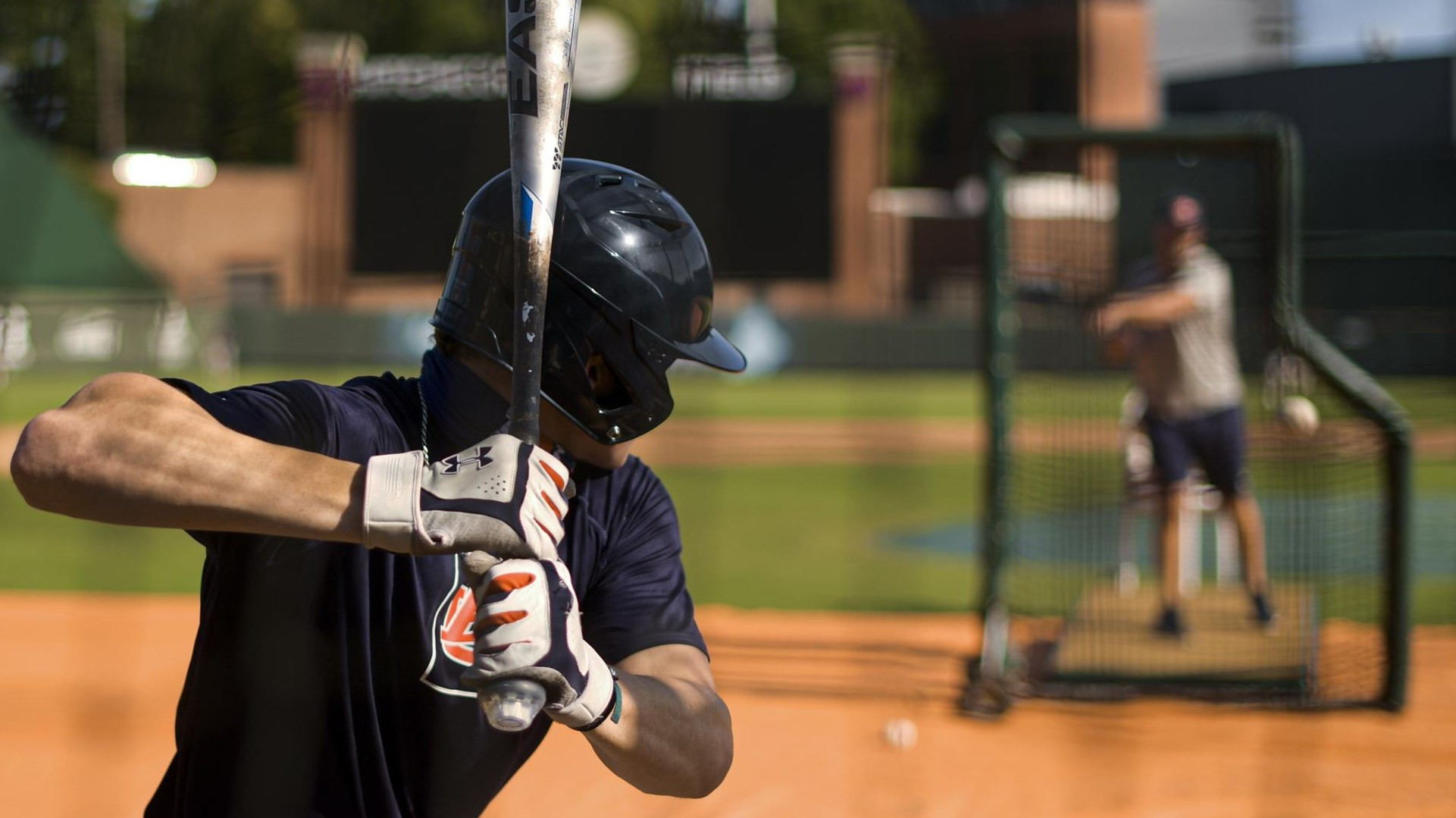 'Monumental moment' marks Auburn baseball's return - Auburn Tigers ...