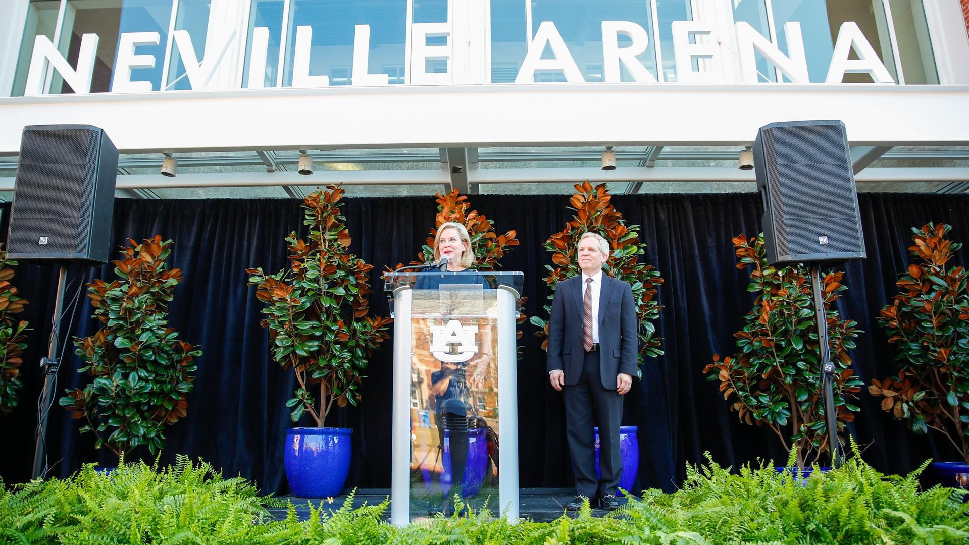 Auburn dedicates Neville Arena - Auburn Tigers - Official Athletics Website