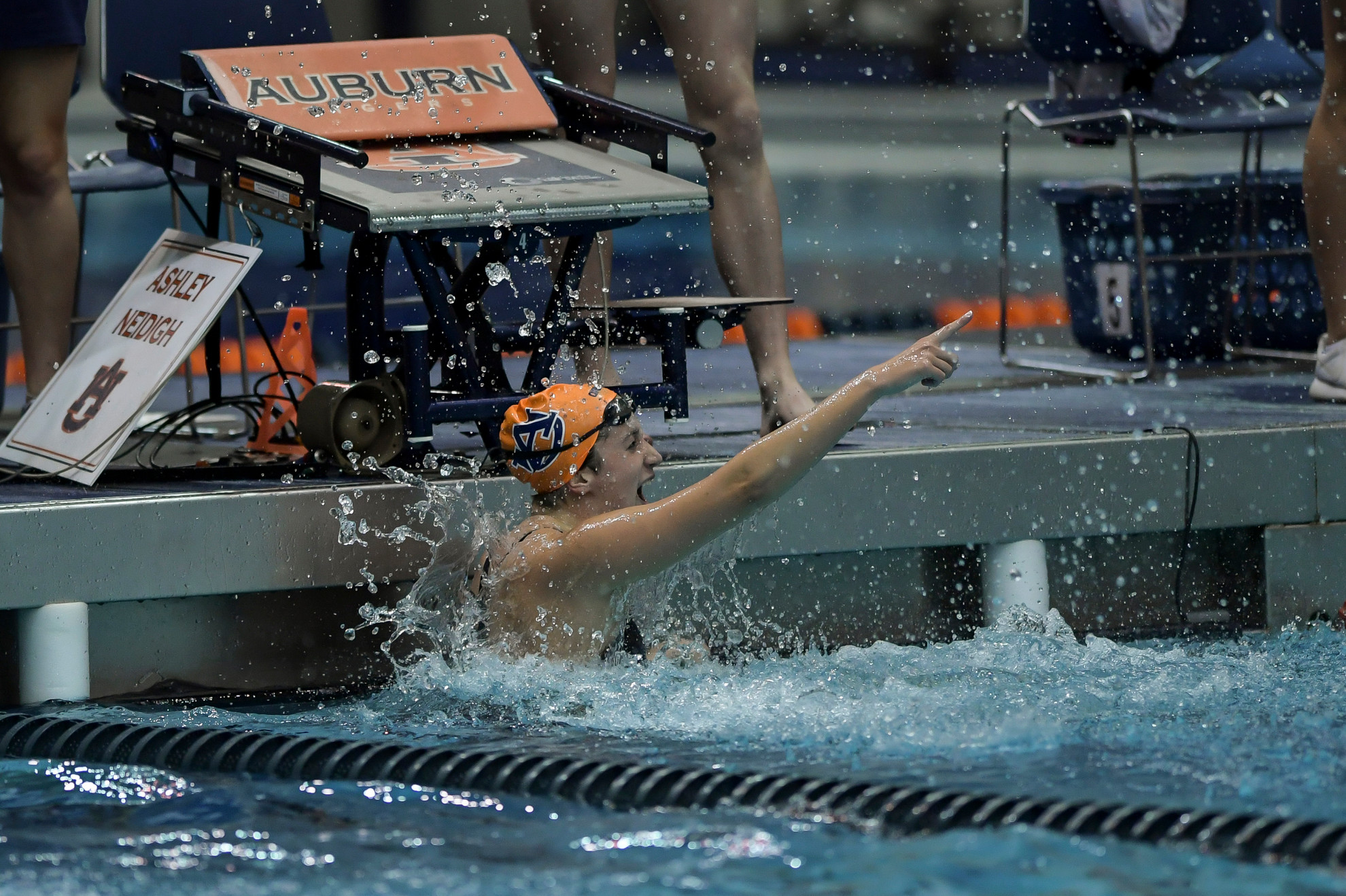 Neidigh wraps up SEC Championships with a title in the mile - Auburn ...