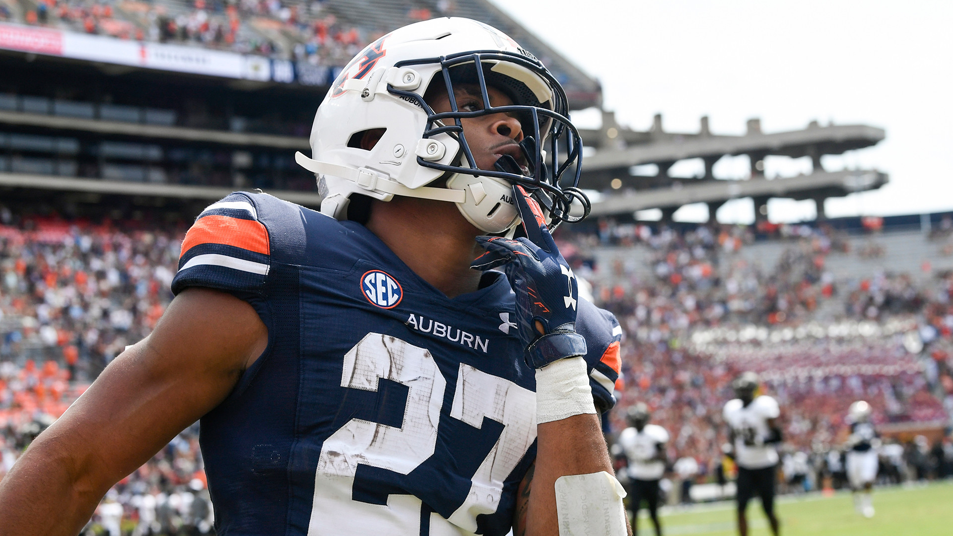 Freshman Jarquez Hunter races his way into Auburn history - Auburn ...