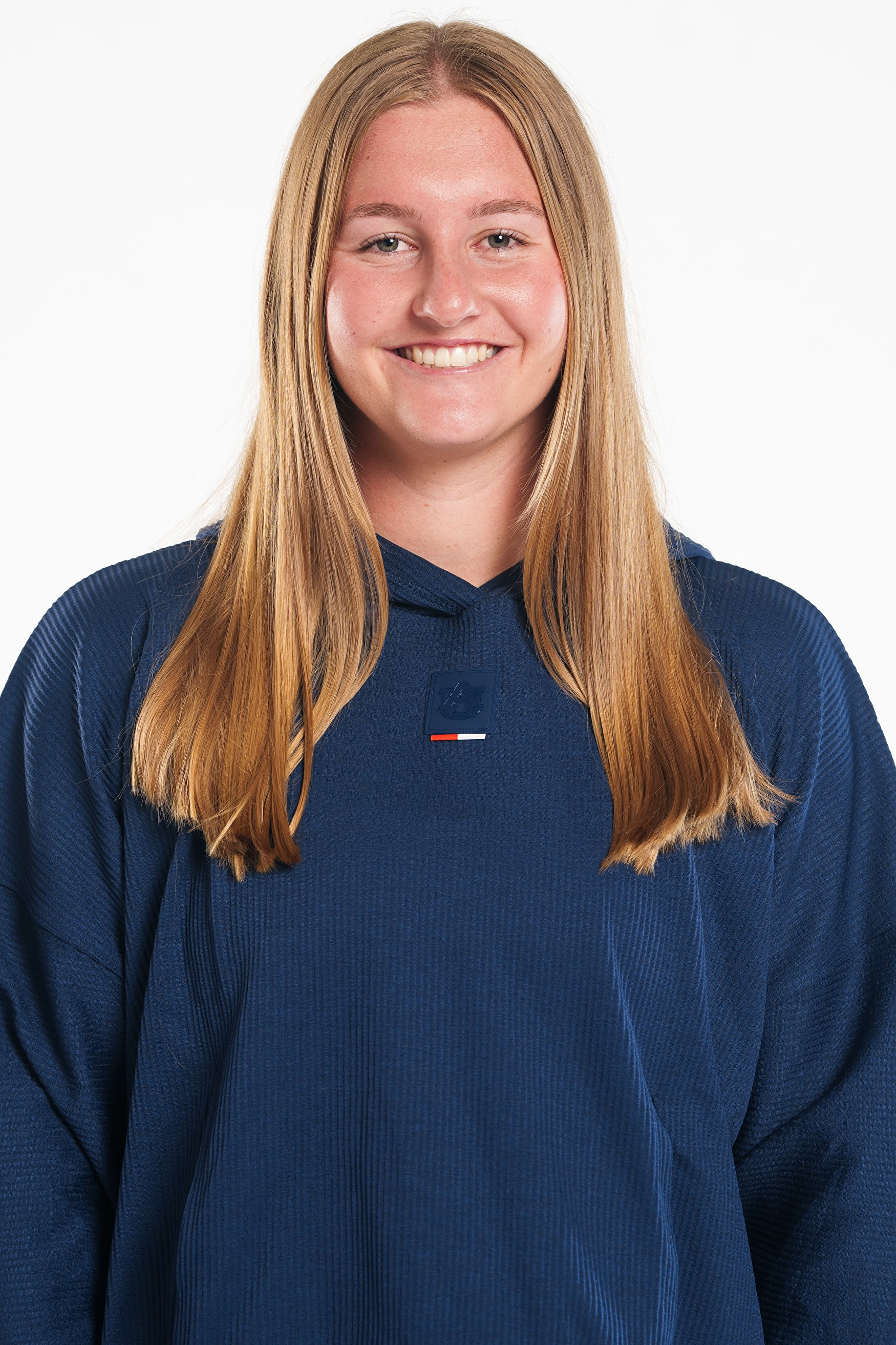 Maggie McGuire - Swimming & Diving 2025-26 - Auburn Tigers - Official ...