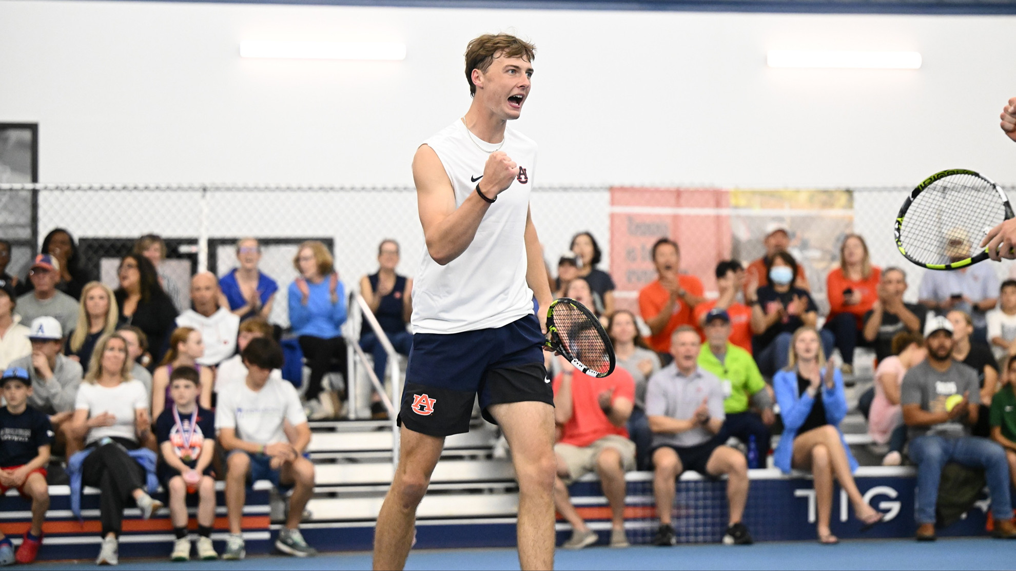 Auburn upsets No. 15 Florida, defeats The Citadel in Saturday ...