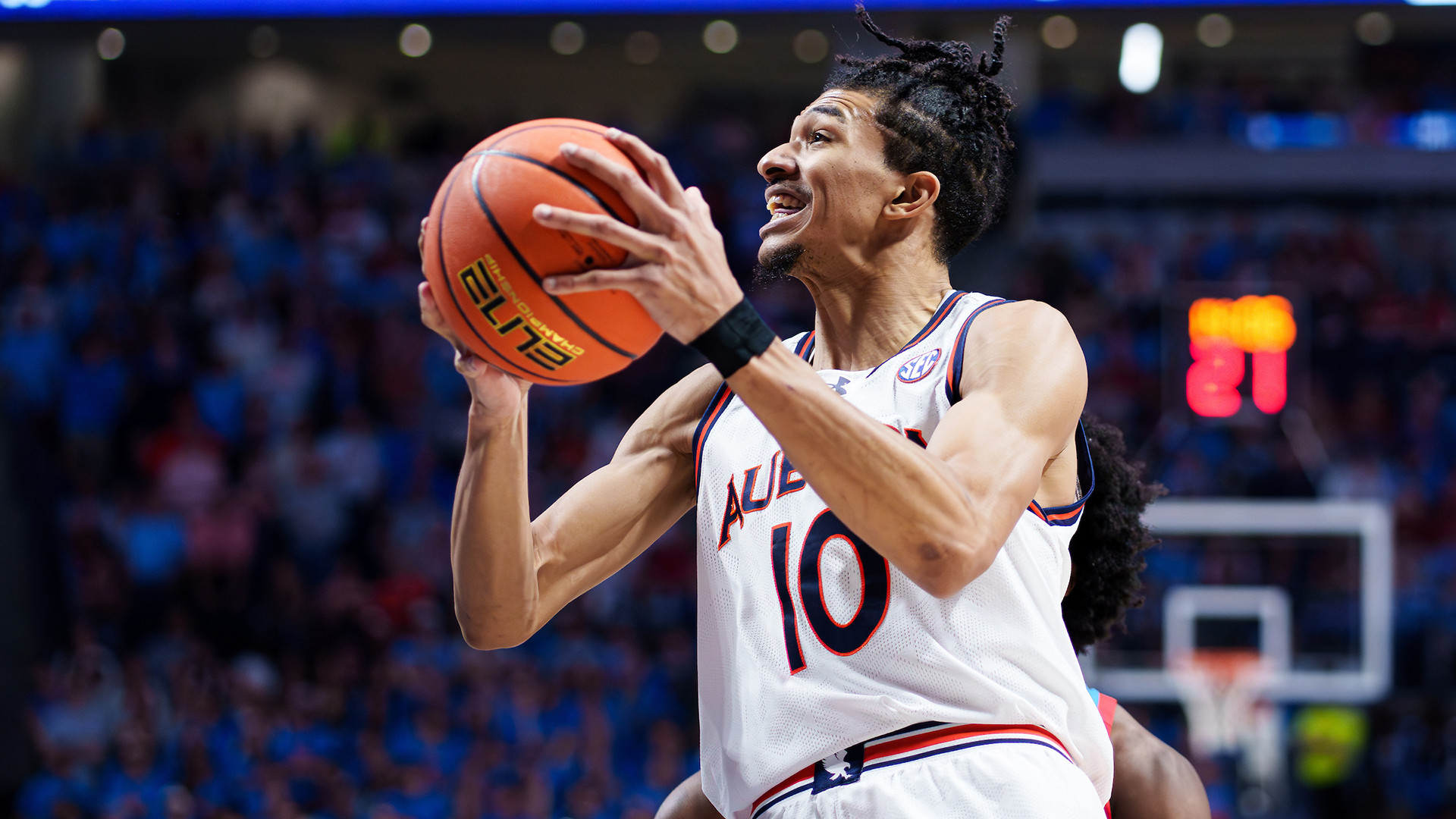 No. 12 Auburn hosts No. 16 Alabama with first place on the line ...